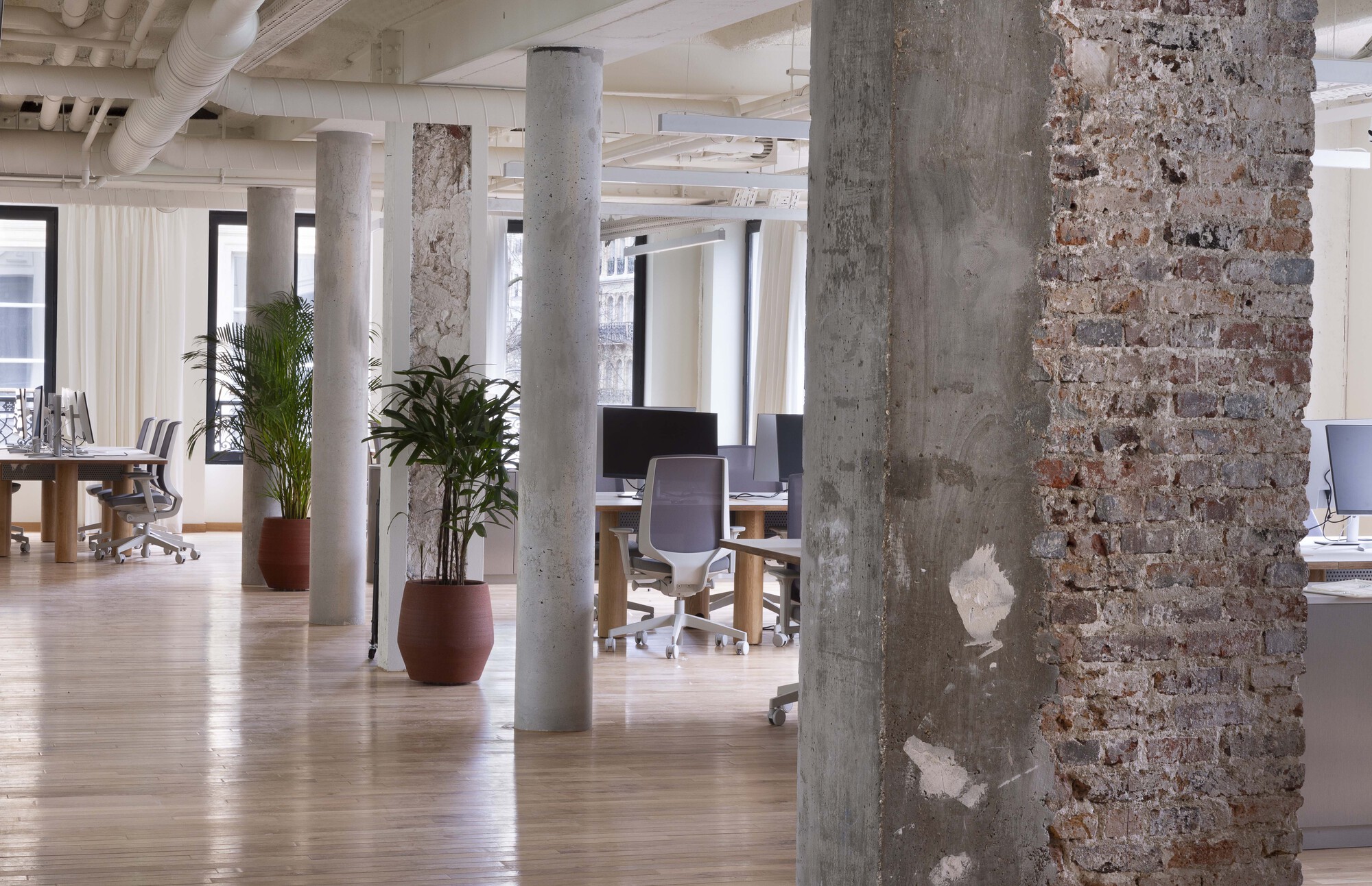 Gallery of Sentier Mixed-Use Building / Studio Vincent Eschalier - 32