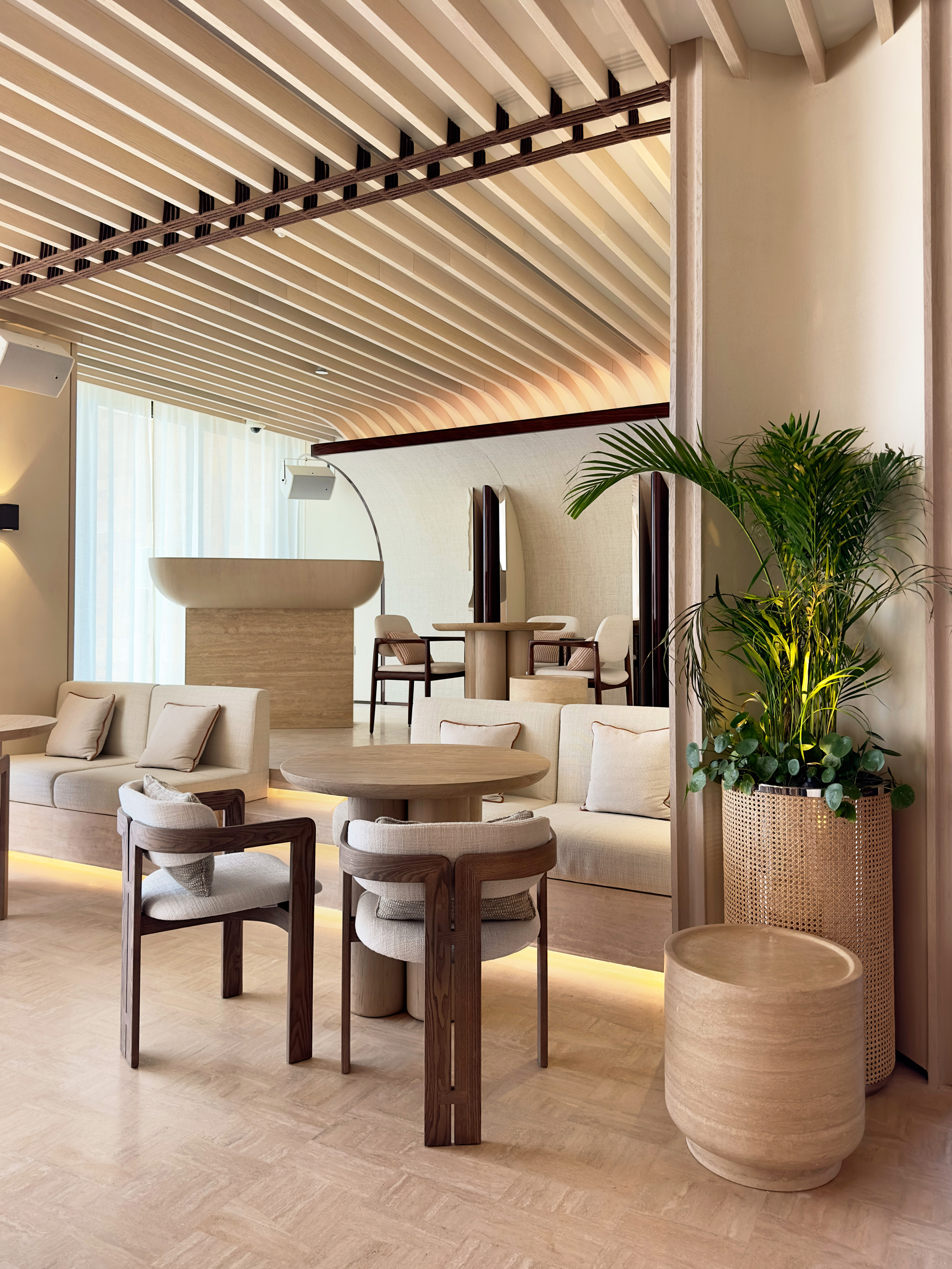 Gallery of Nalu Surf Club and Ilios Beach Club Abu Dhabi / Elastic Architects - 6