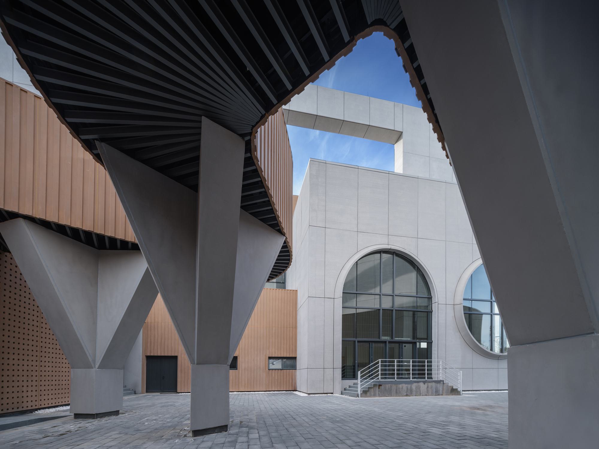 Gallery of Huilongguan Sports and Cultural Center / DAQI ARCHITECTS ...