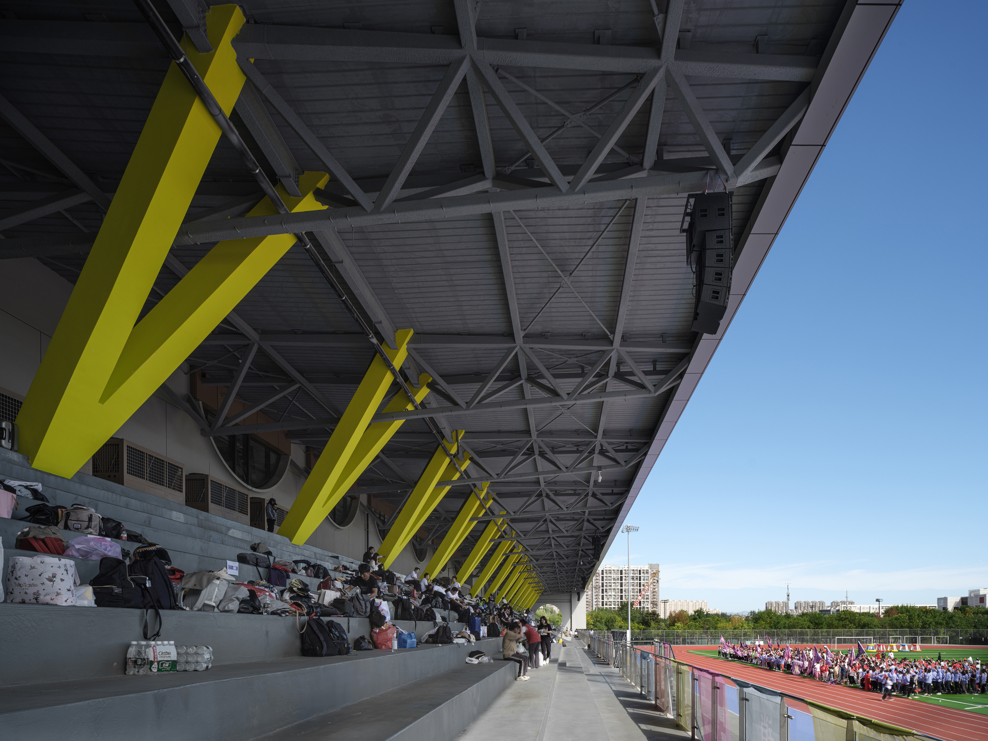 Gallery of Huilongguan Sports and Cultural Center / DAQI ARCHITECTS ...