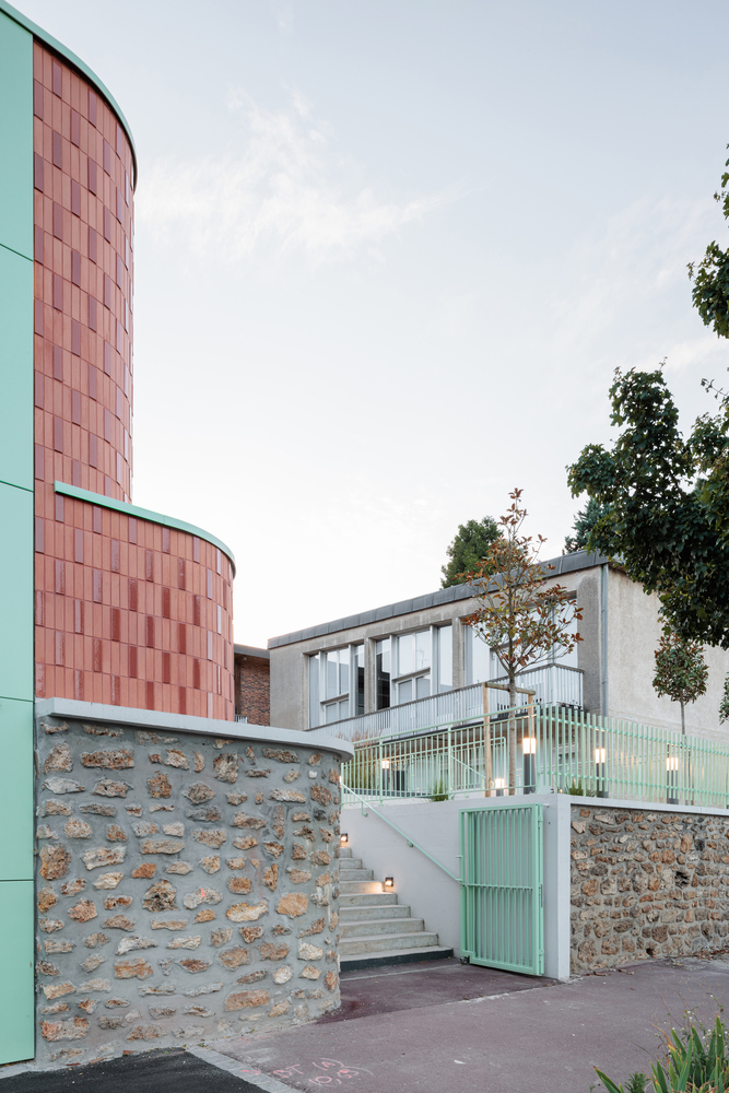 Gallery of Rosa Bonheur Cultural Center / Modal Architecture - 18