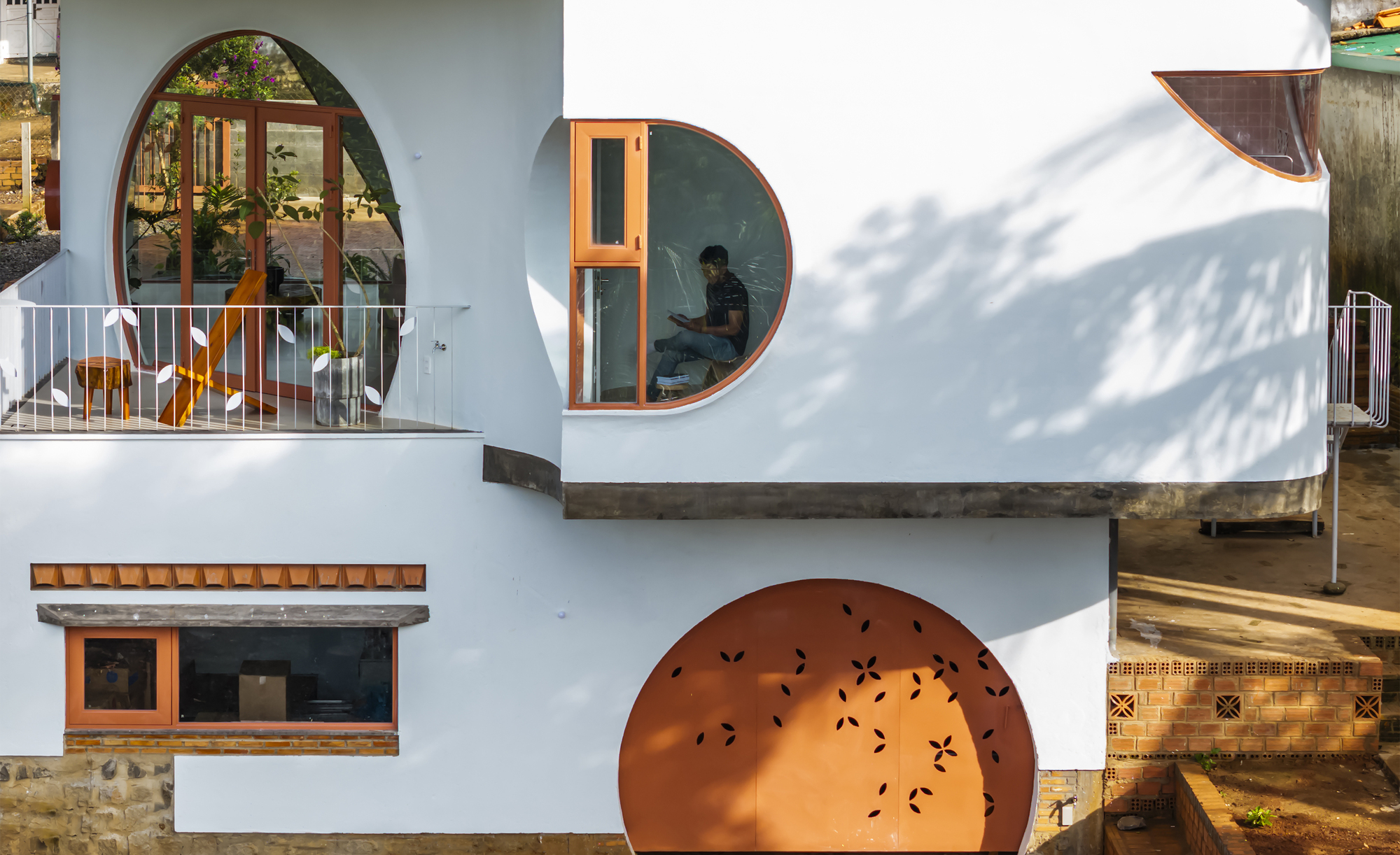 Gallery of Bloom House / The Bloom - 7