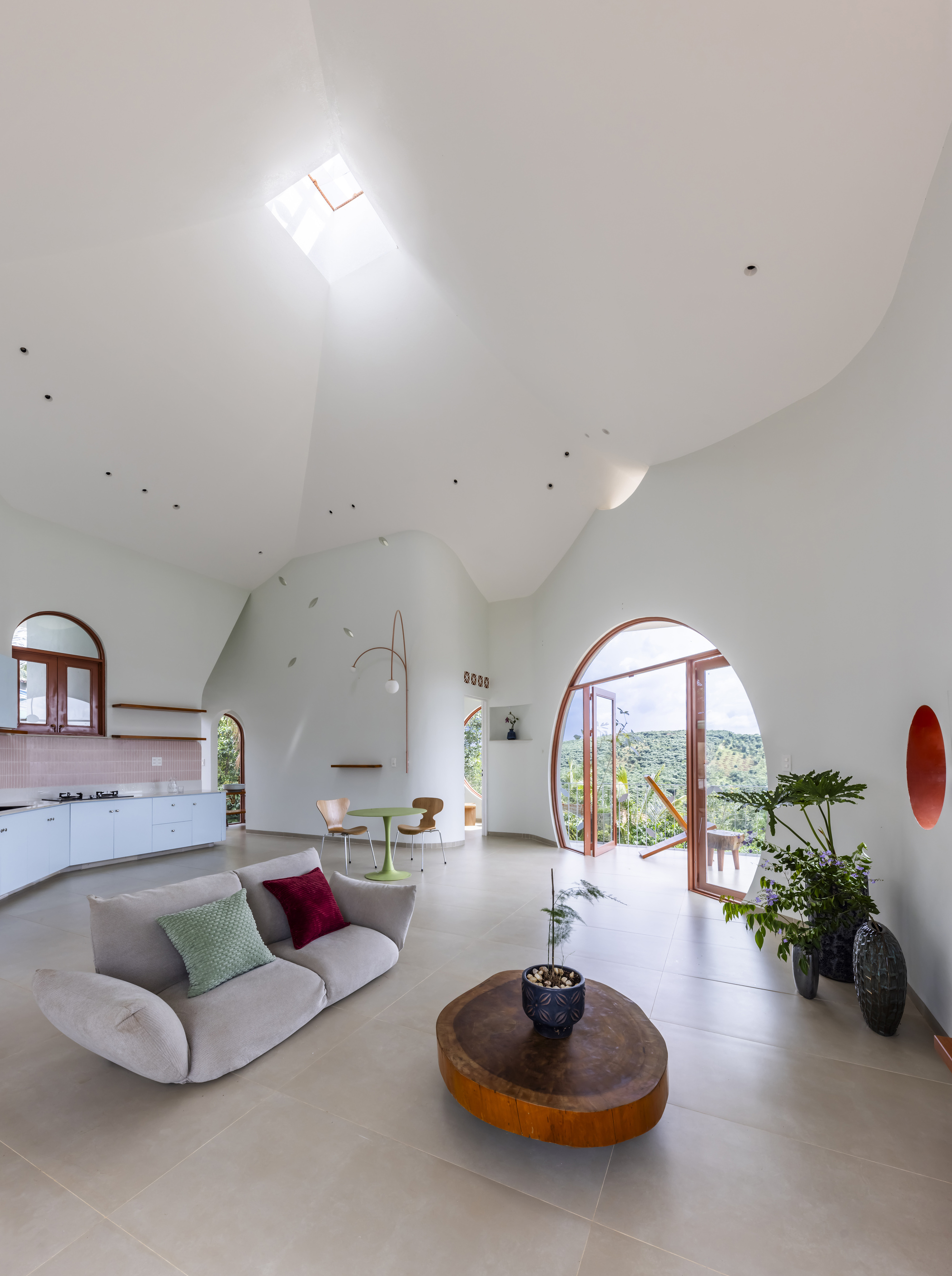 Gallery of Bloom House / The Bloom - 11