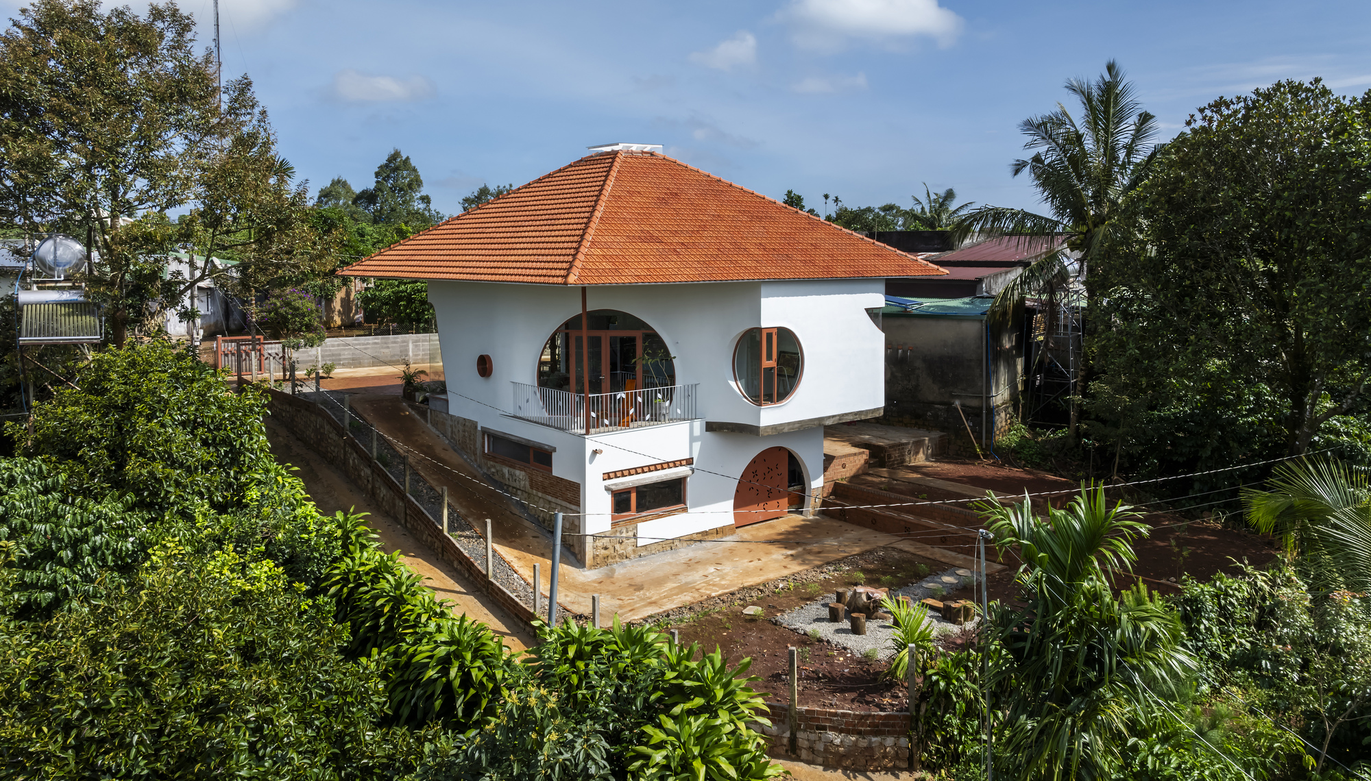 Gallery of Bloom House / The Bloom - 6