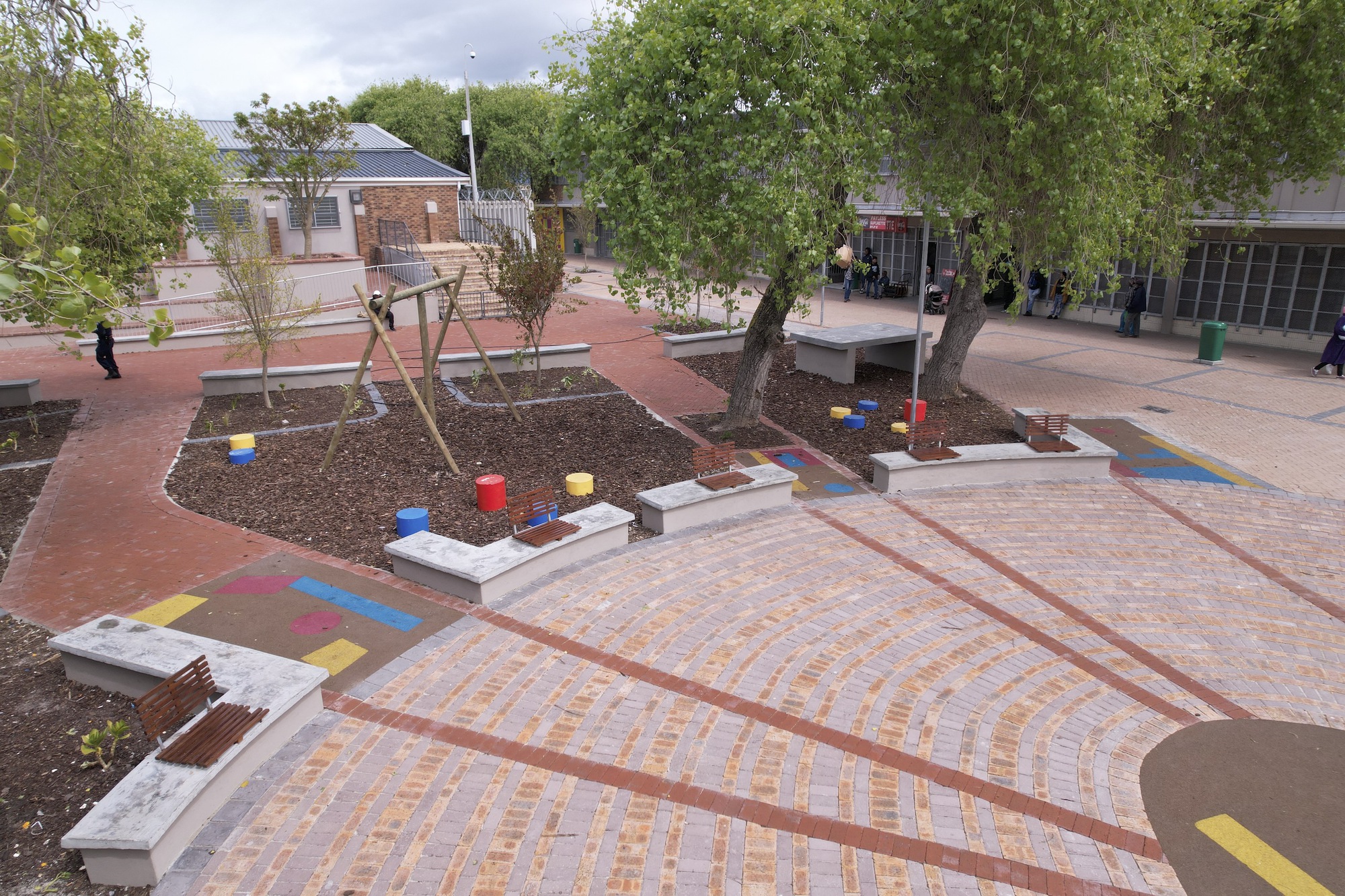 Gallery of Present Shapes, Bonteheuwel Freedom Square Landscape Art ...