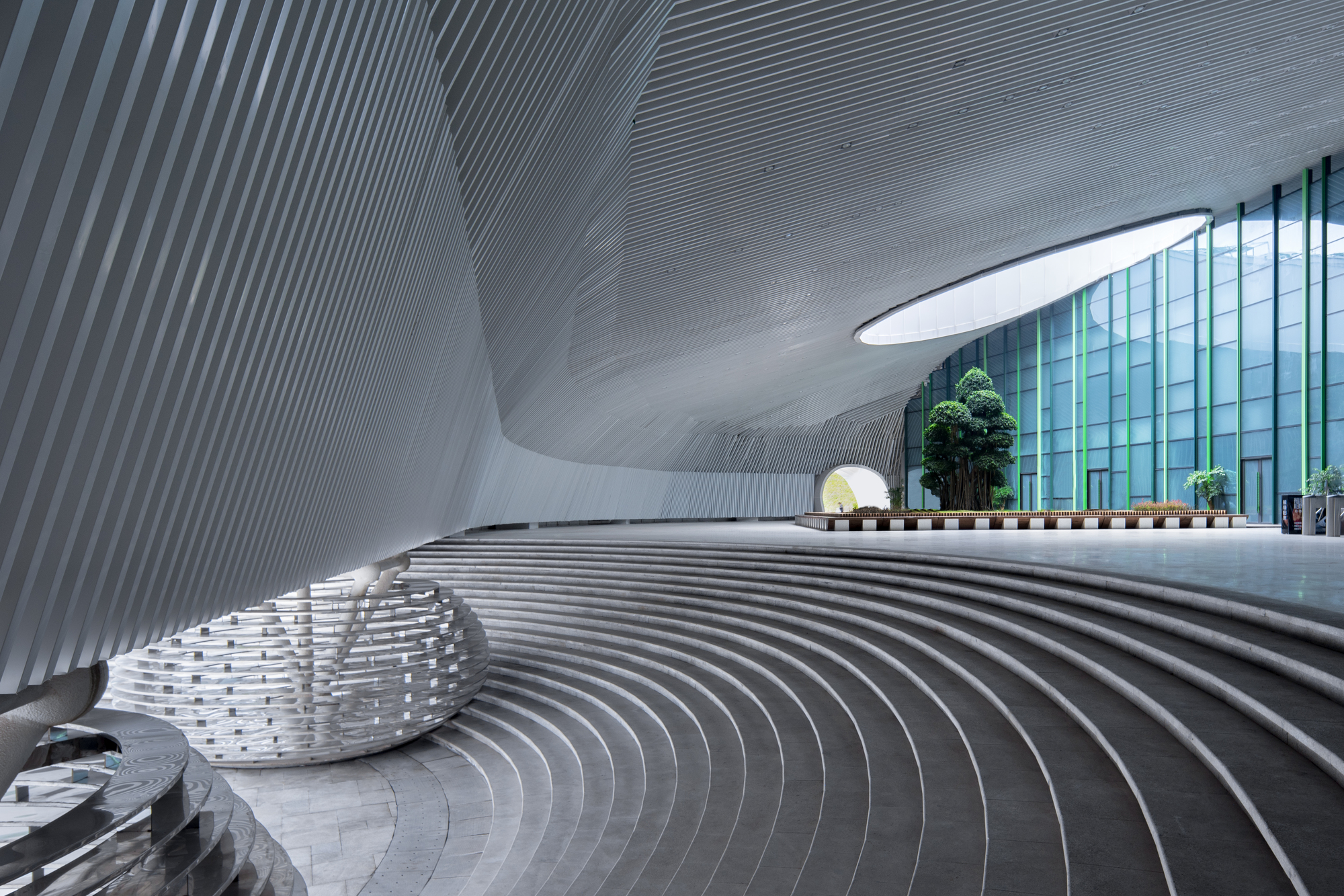 Galeria de Centro de Performance Panda de Ya'an / ZXD Architects - 4