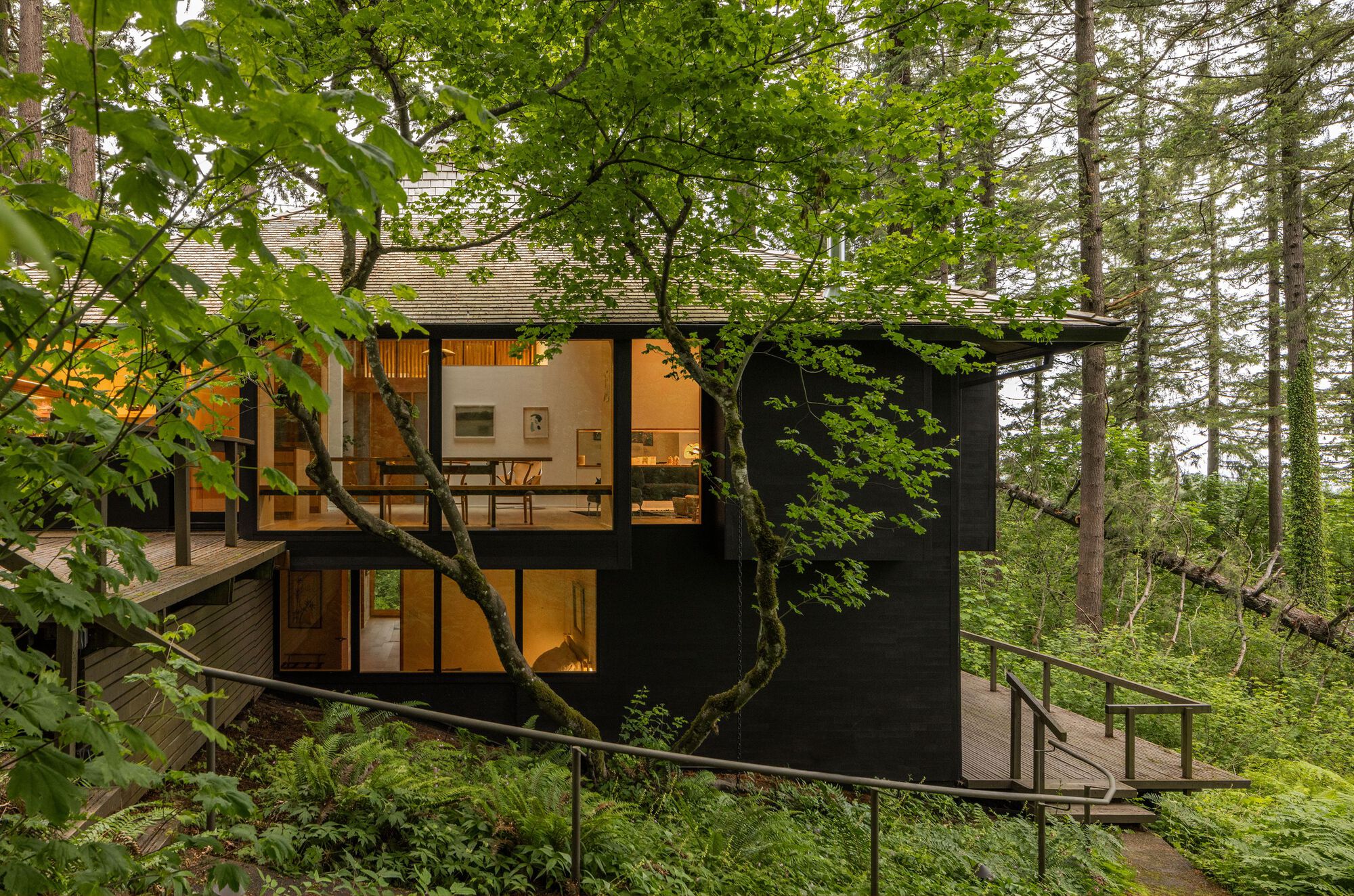 Gallery of The Mori House / SHED Architecture & Design - 22