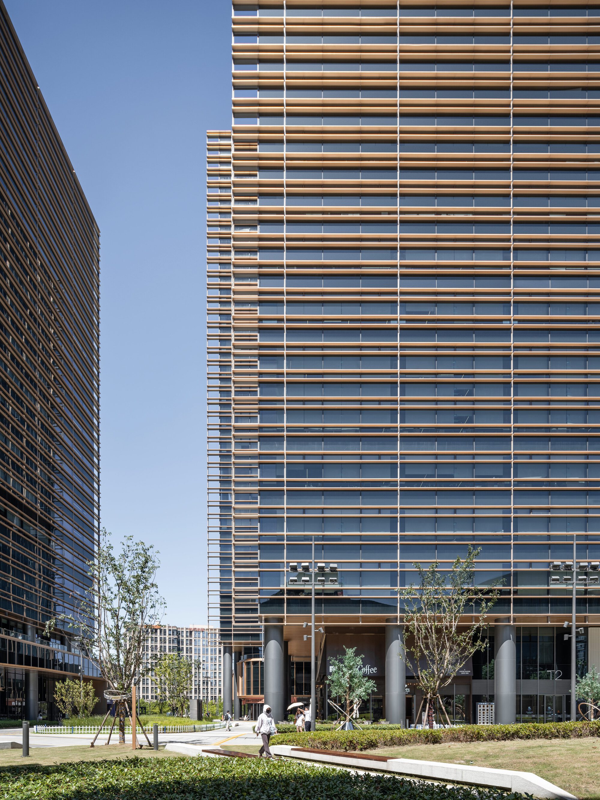 Gallery of Dynamic Center for "The Springs" / gmp Architects - 3