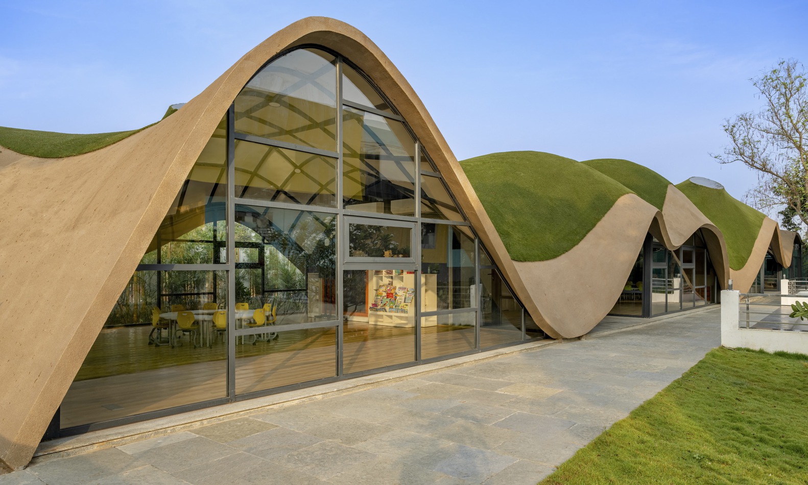 Gallery of Exploring Fluid Forms in Indian Architecture: A Cultural ...