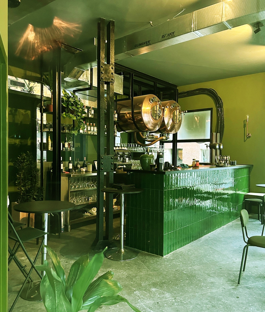 Gallery of Bars, Cafés, and Shops in Madrid: The Role of Design in ...