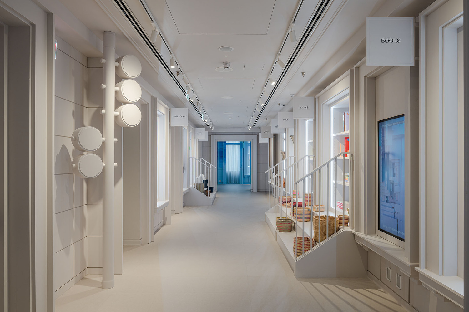 Gallery of Bars, Cafés, and Shops in Madrid: The Role of Design in ...
