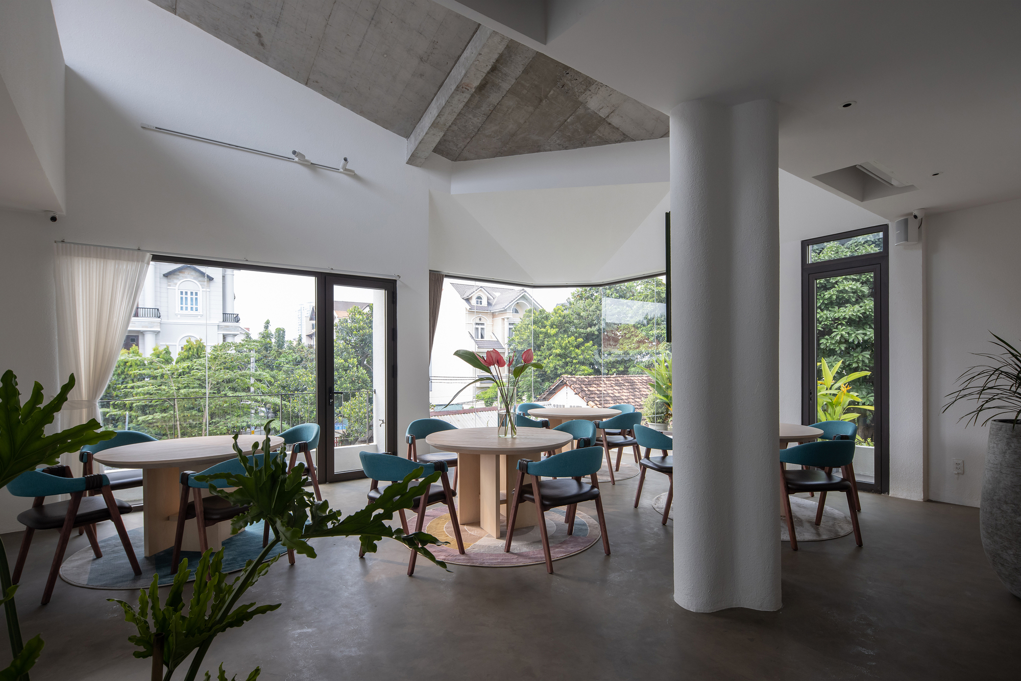 Gallery of CieL Dining / Eigh-T Architects - 9