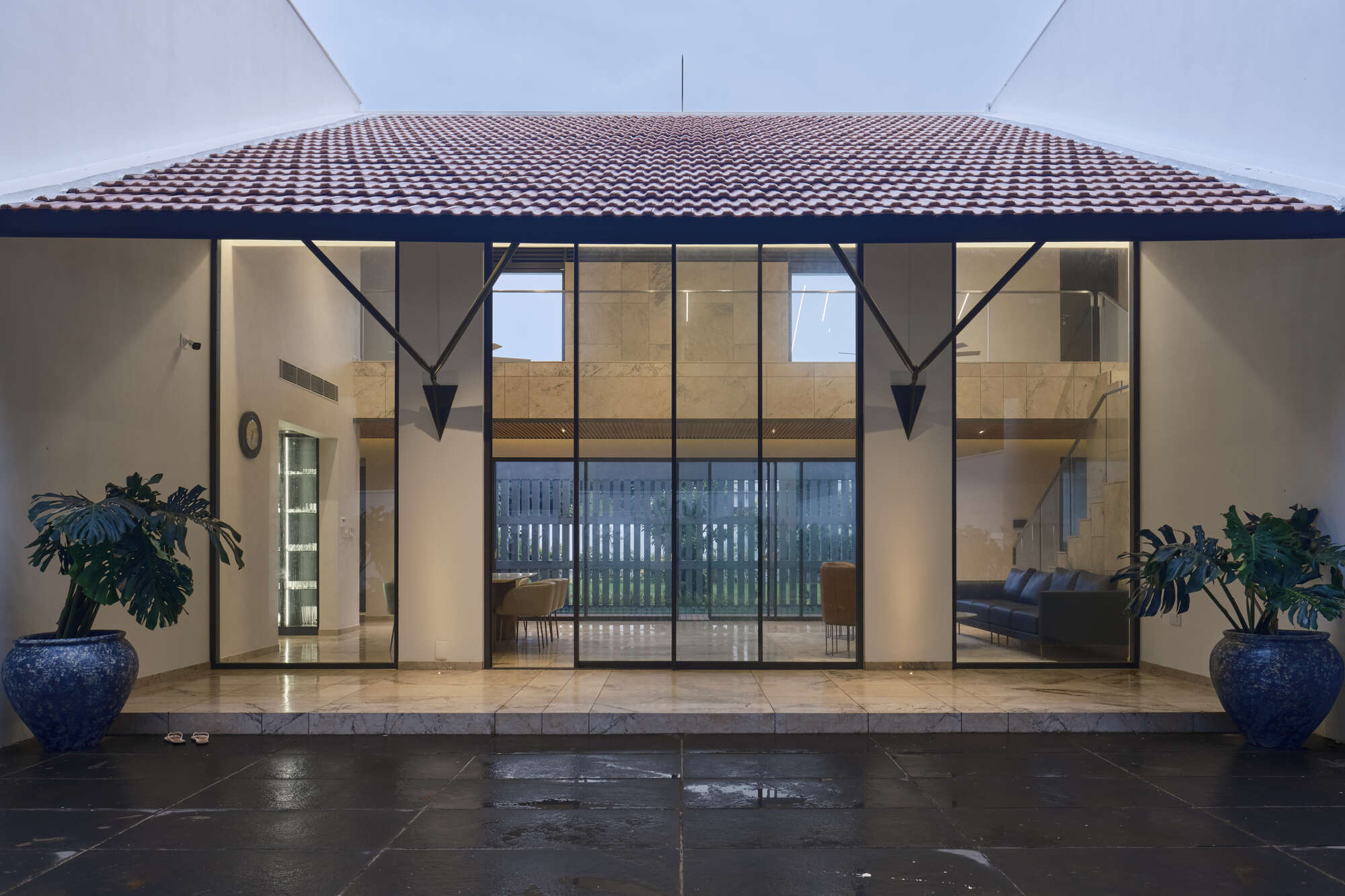 Gallery of Mathamangalam House / SOHO Architects - 4