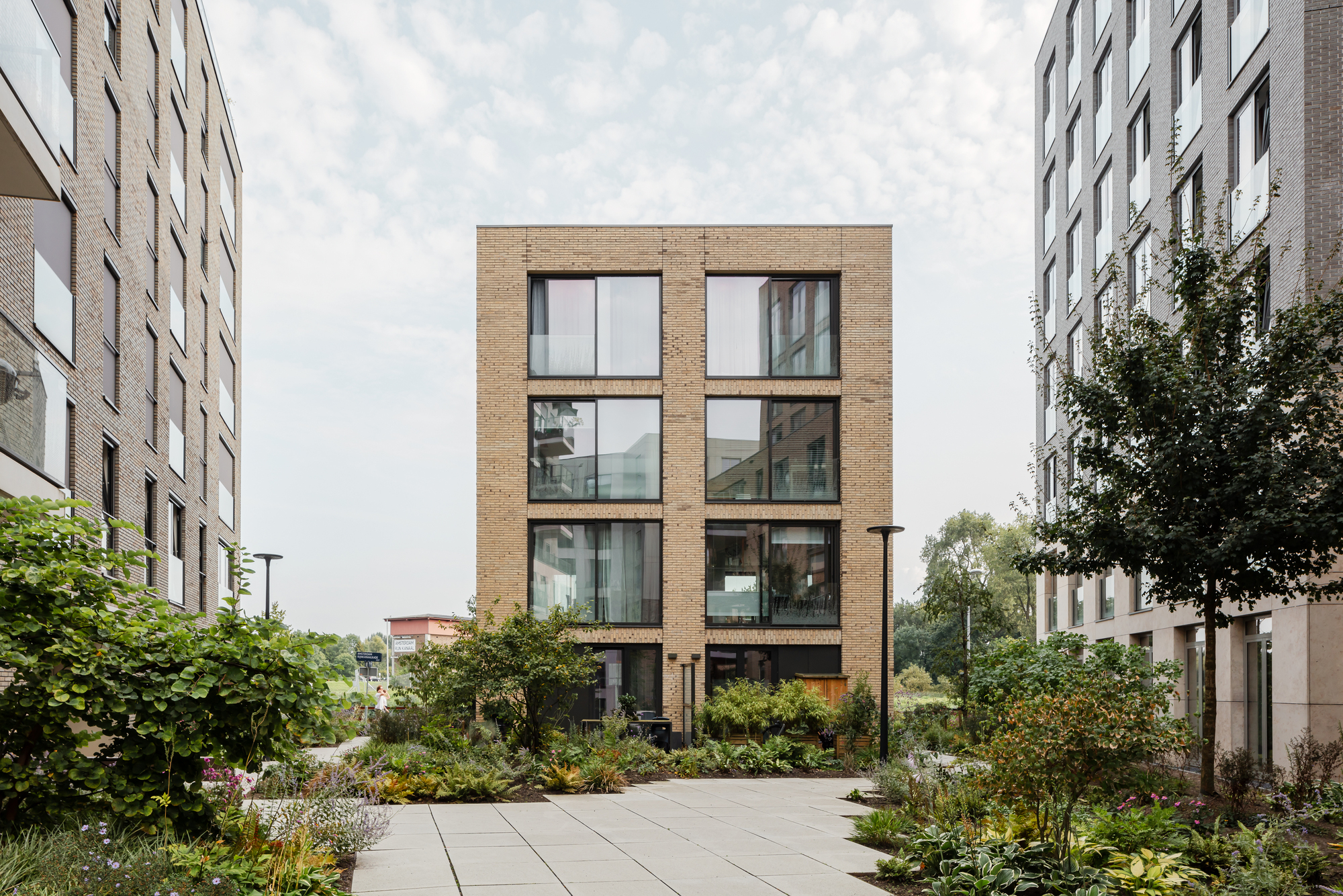 Gallery of Cruquius Island Housing / KCAP - 18