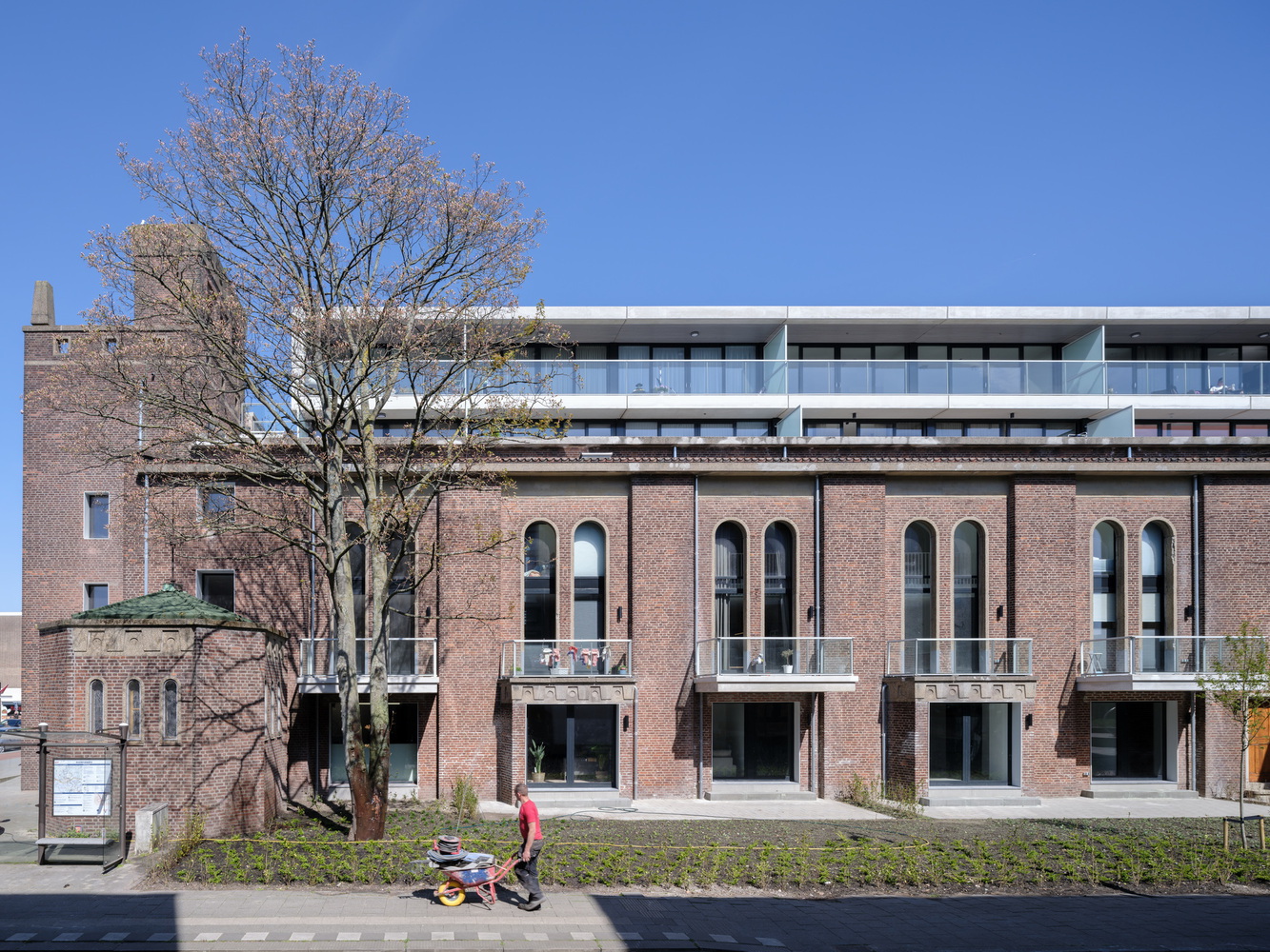 Gallery of Transforming Sacred Spaces: 17 Adaptive Reuse Projects ...