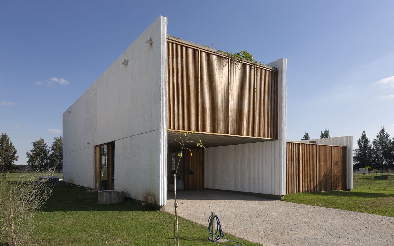 Gallery of The 50 Best Latin American Houses of 2024 - 26