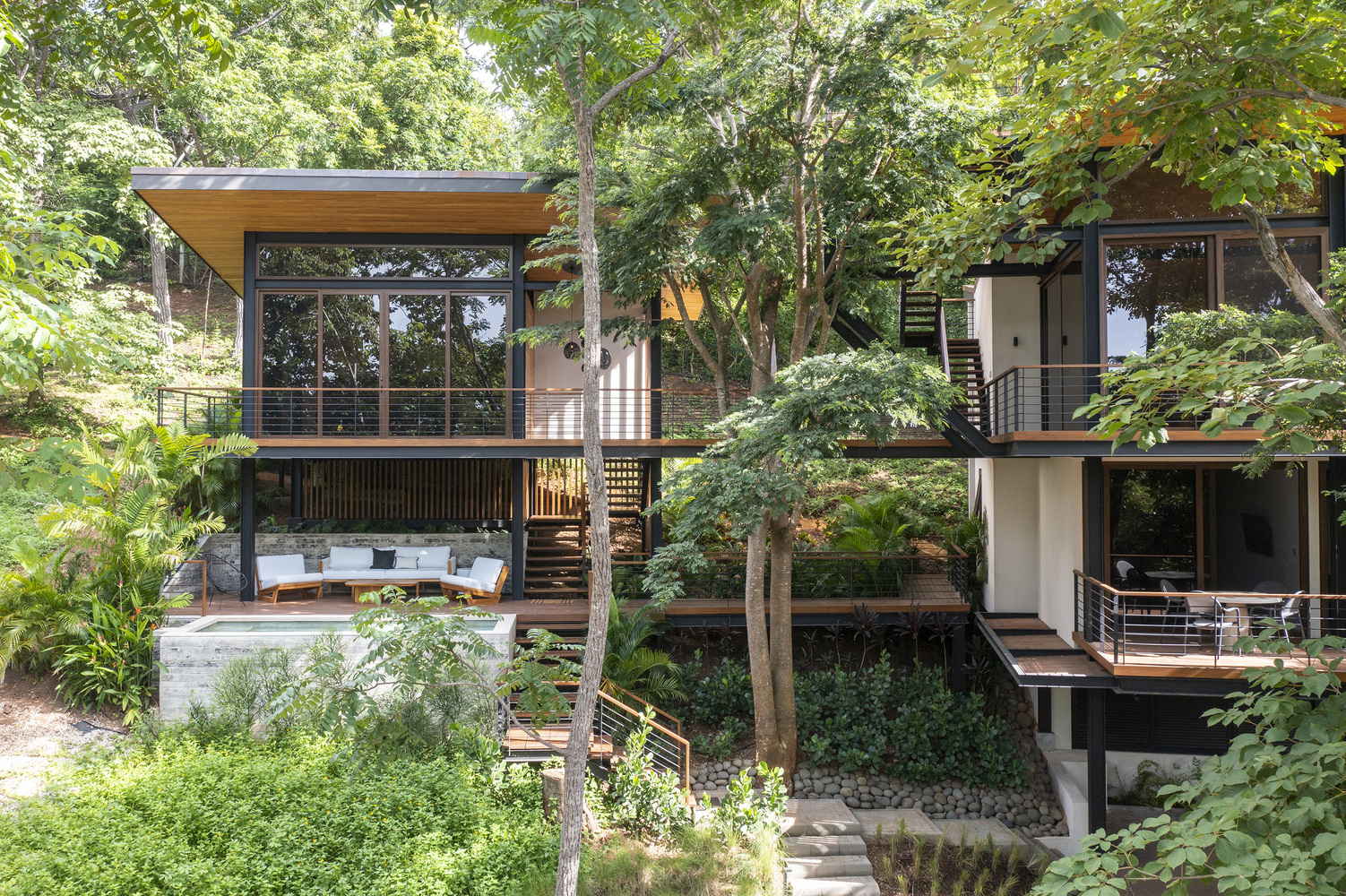 Gallery of The 50 Best Latin American Houses of 2024 - 32