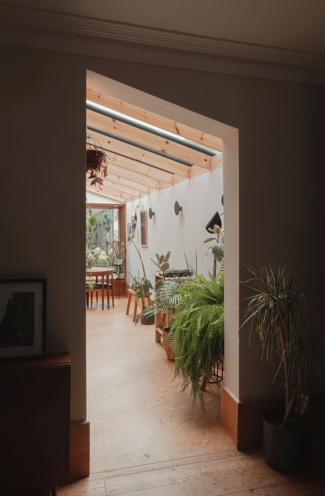 Gallery of Forest Gate House / LSD Architects - 11