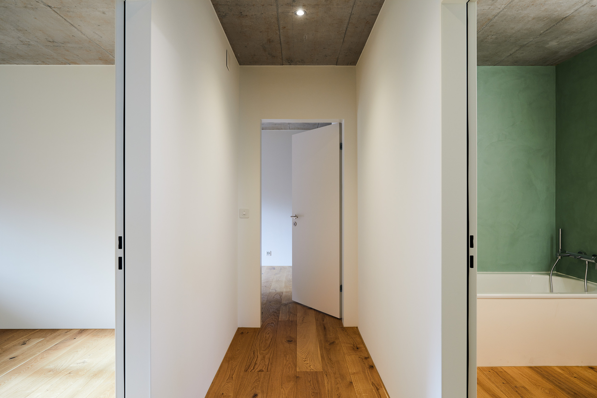 Gallery of Replacement Buildings Old Carpentry / Beck Oser Architekten - 11