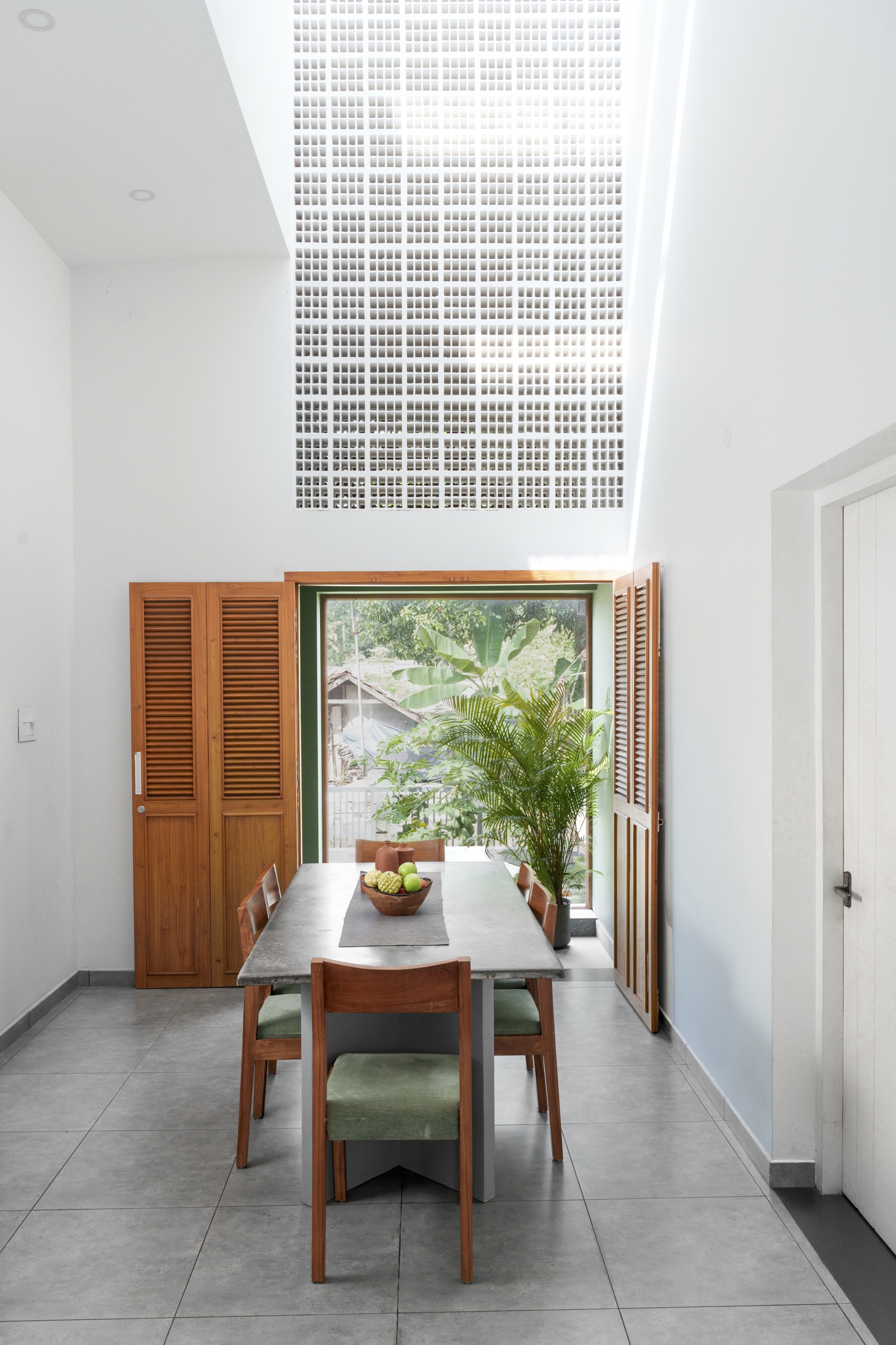 Gallery of House of Heights / Idam Design Studio - 4