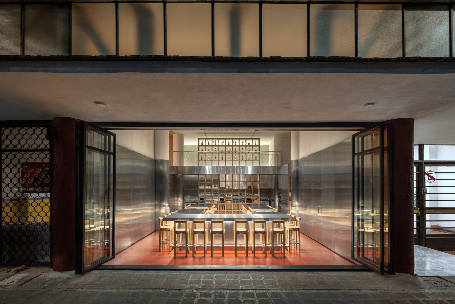 Gallery of Stainless Steel in Interior Design: Transforming Spaces with Industrial Elegance - 11