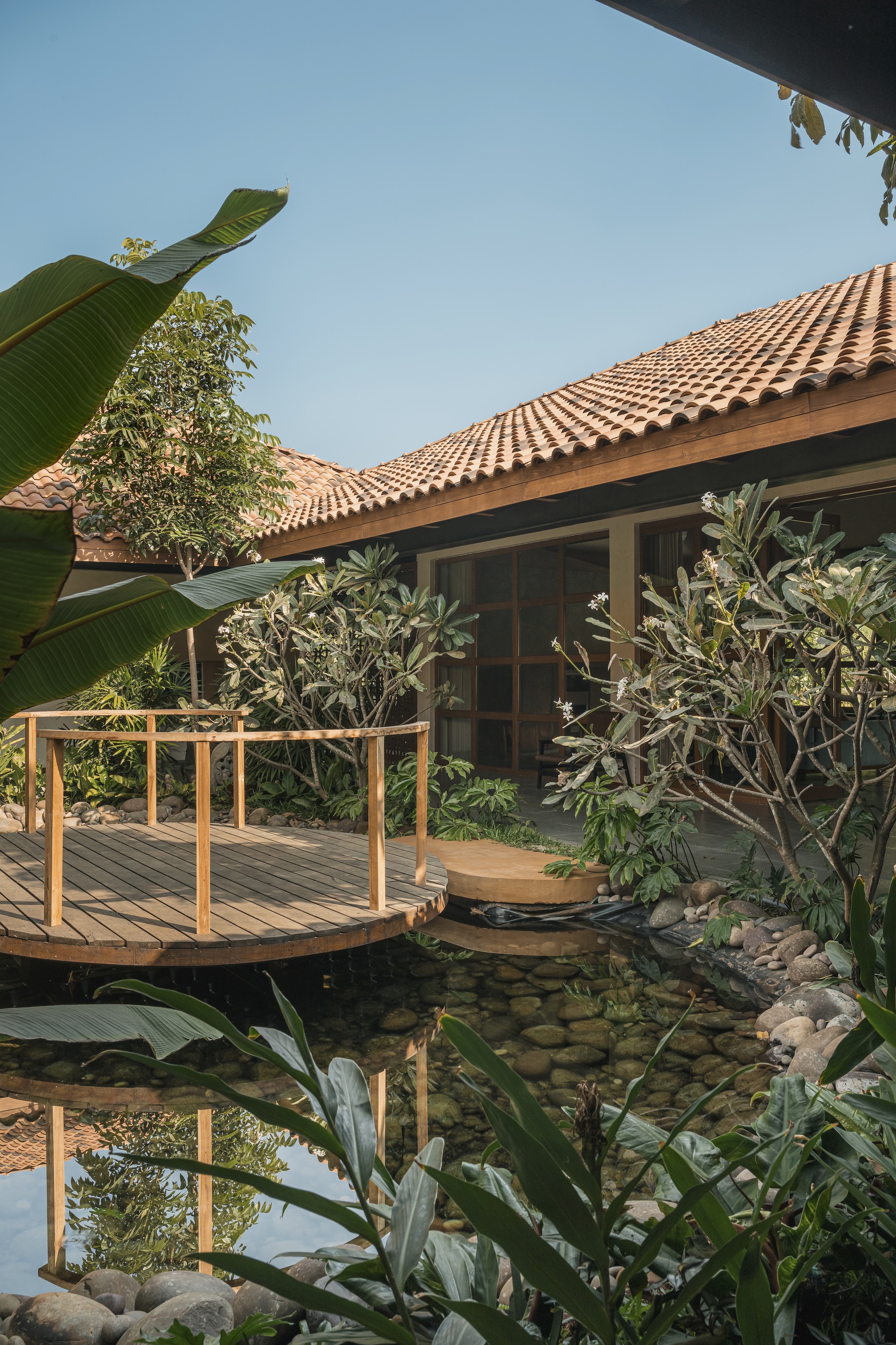 Galeria de Casa Pátio / 23 Degrees Design Shift - 7