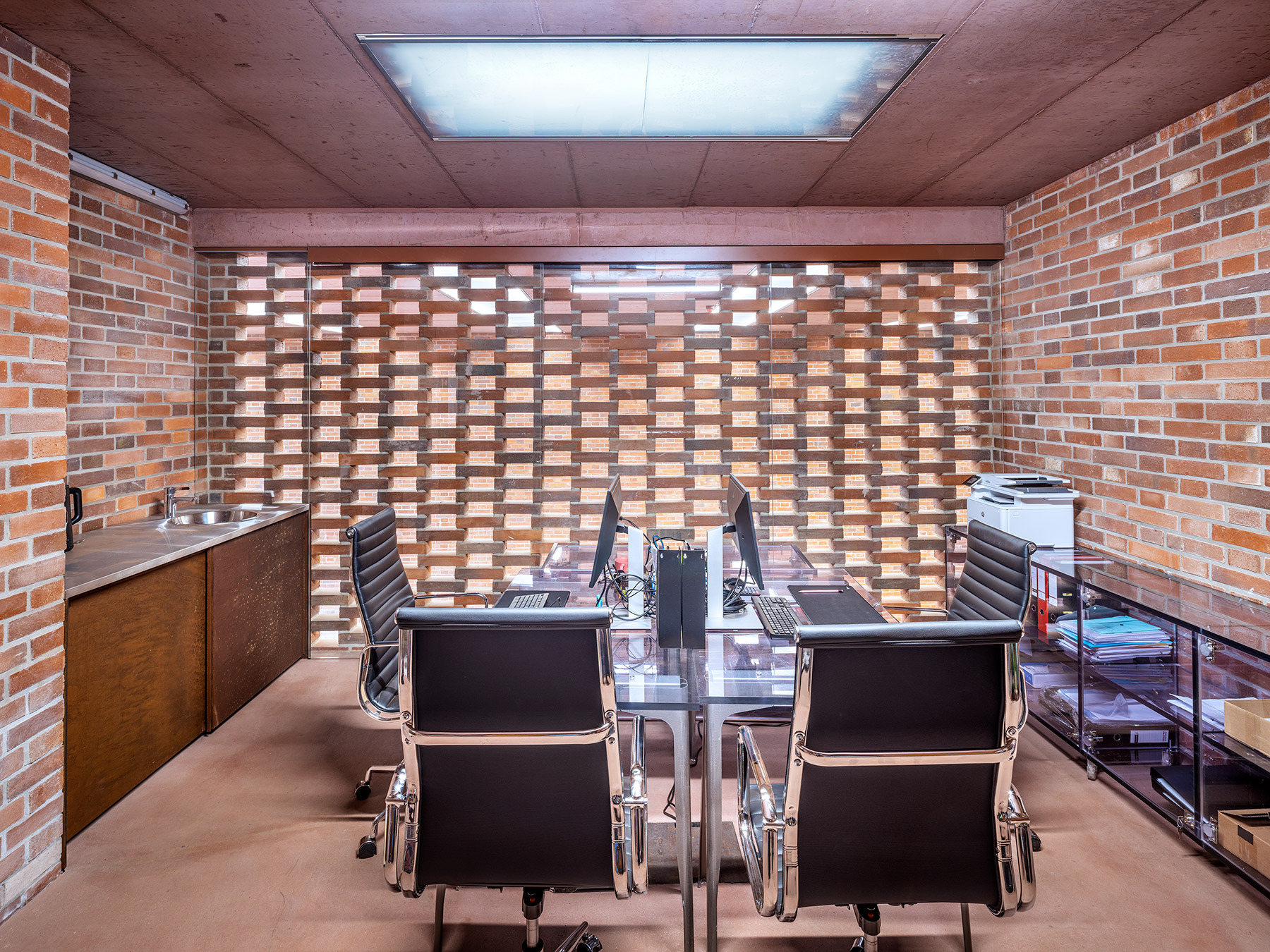 Gallery of GAMPA and Sféra with Public Spaces of Automatic Mills in ...