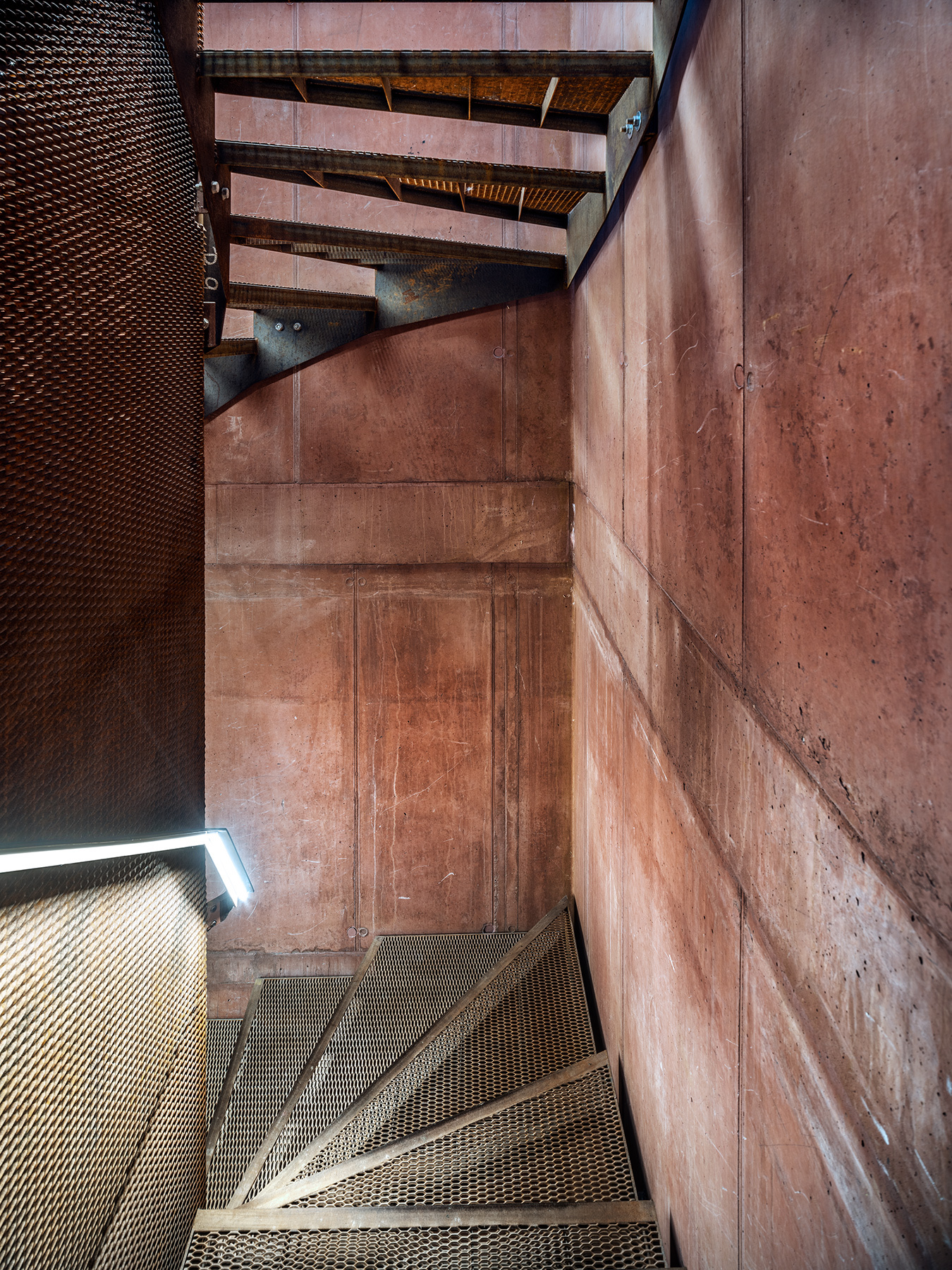 Gallery of GAMPA and Sféra with Public Spaces of Automatic Mills in ...