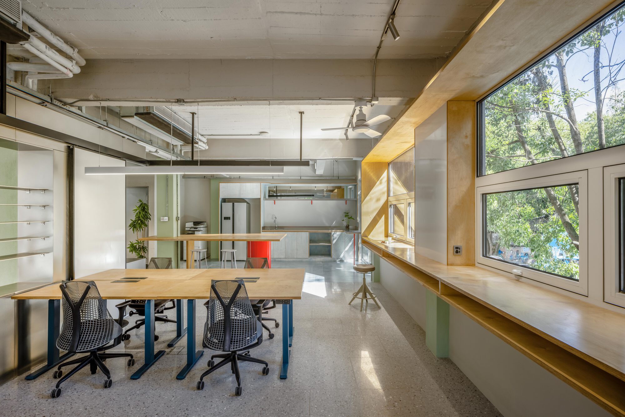 Gallery of Health & Beauty Office Space / Shang Interior Architects - 1