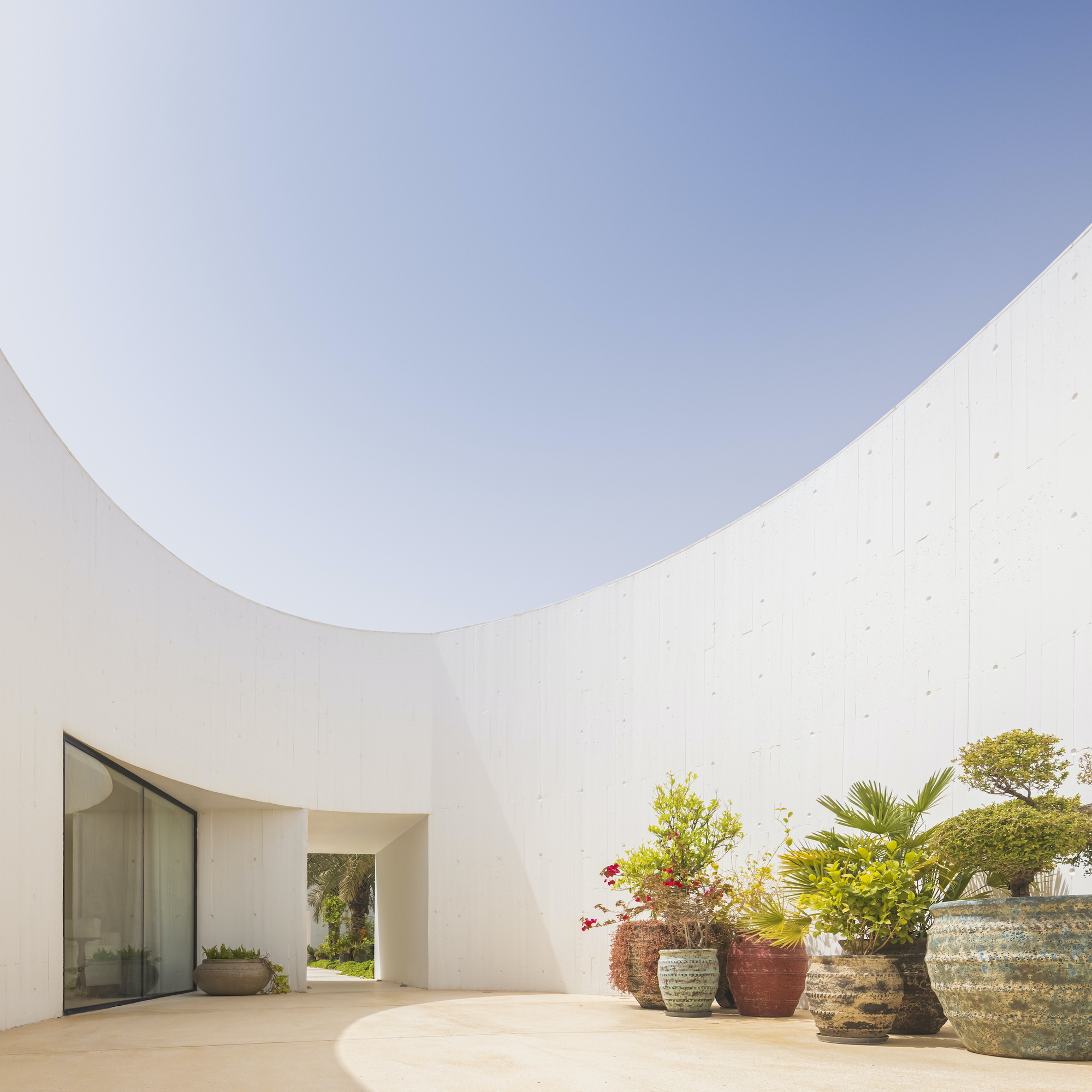 Gallery of White Fortress House / TAEP/AAP - 10