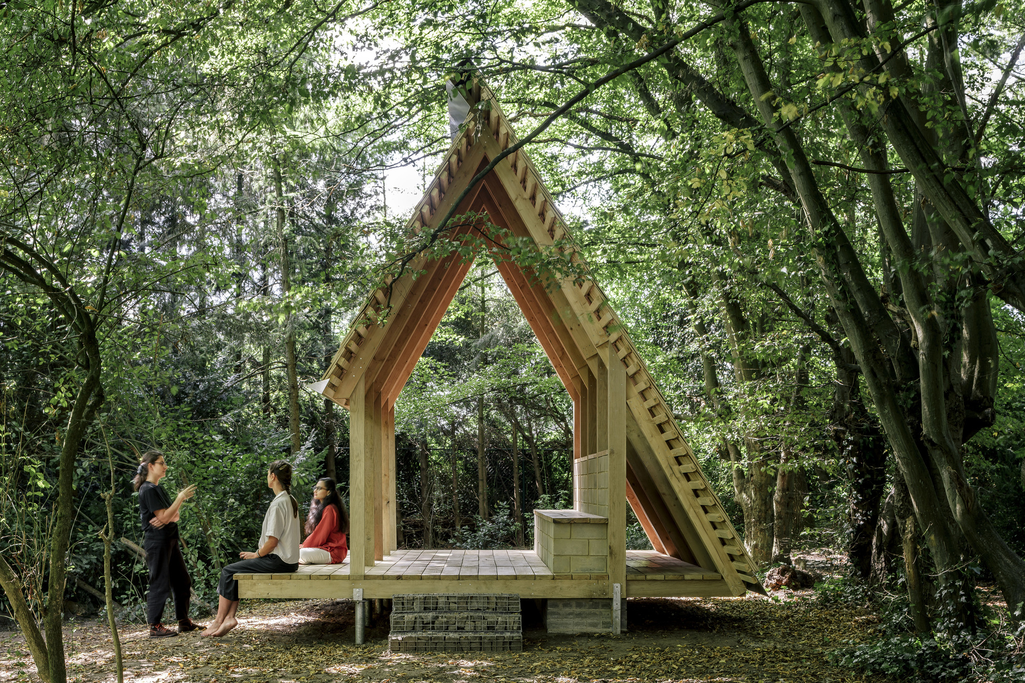 Galería de Pabellón Building Beyond Pastorie / Building Beyond Borders ...