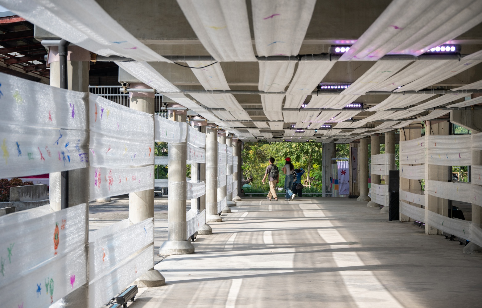 Gallery of Wonder Live Corridor Public Art / Sata Na Architect - 6