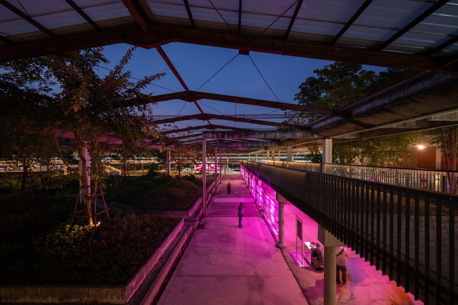 Gallery of Wonder Live Corridor Public Art / Sata Na Architect - 29