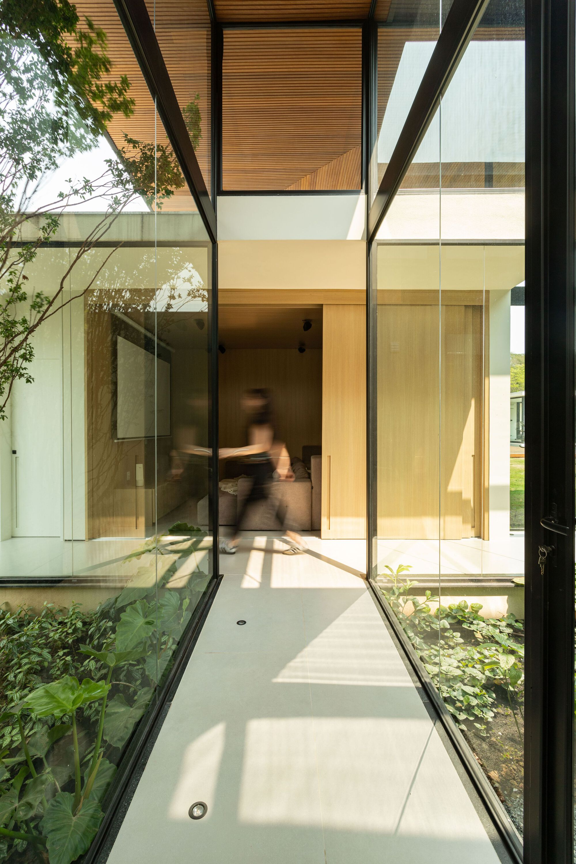 Galeria de Casa CT / Be Okay Arquitetura | Design - 19