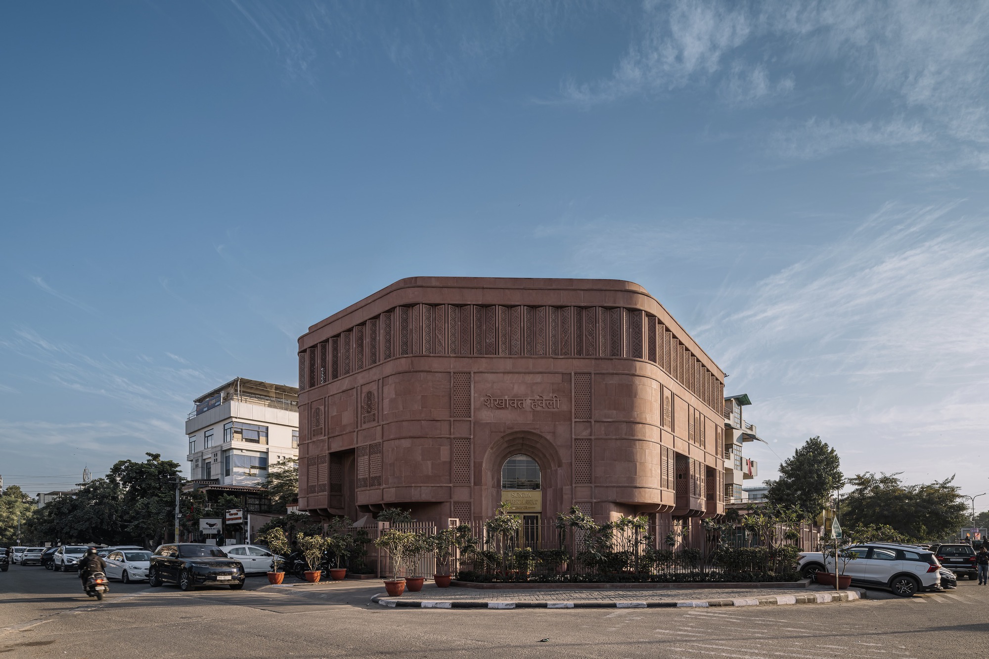 Museum of Meenakari Heritage & Flagship Store / Studio Lotus | ArchDaily