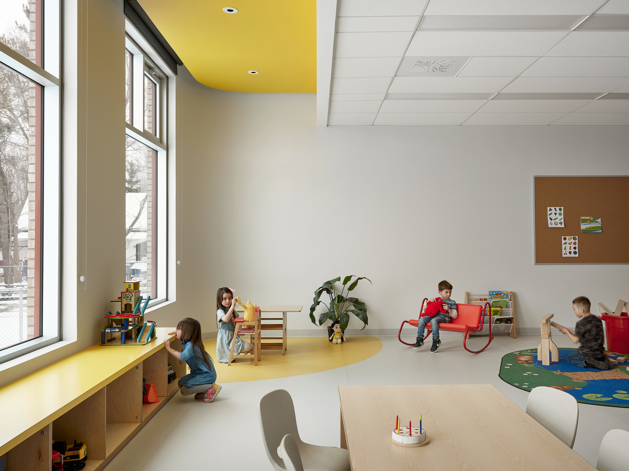 Gallery of Louis-Saint-Laurent School / STGM Architectes + Ateliers ...