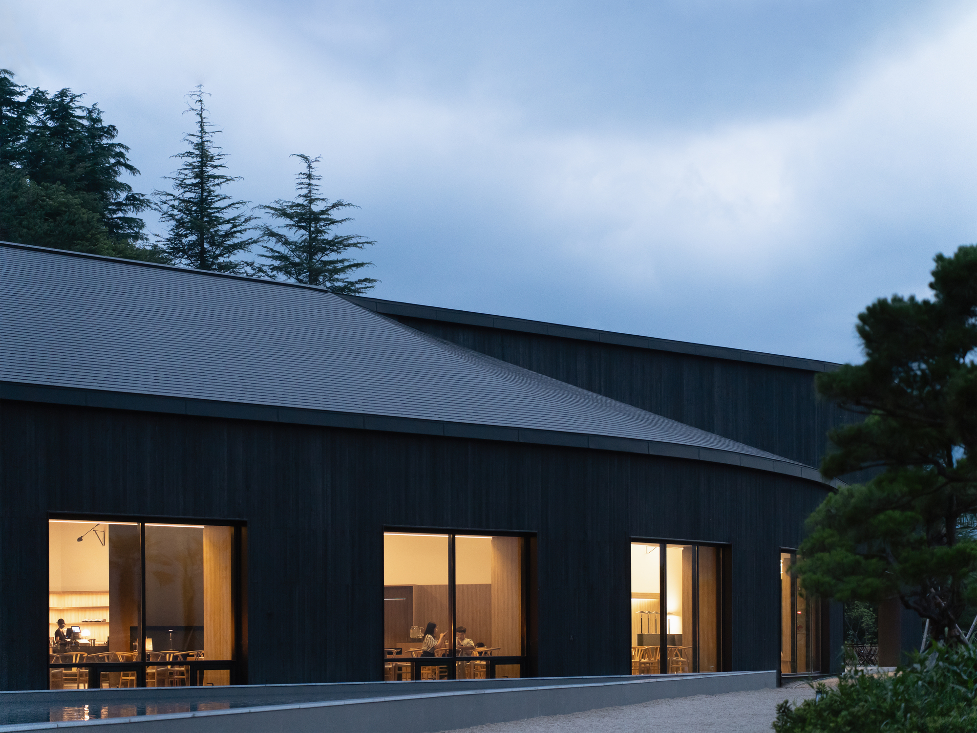 Gallery of Tan Mok Won Mixed Use Space/ USER + NAUxLab - 12