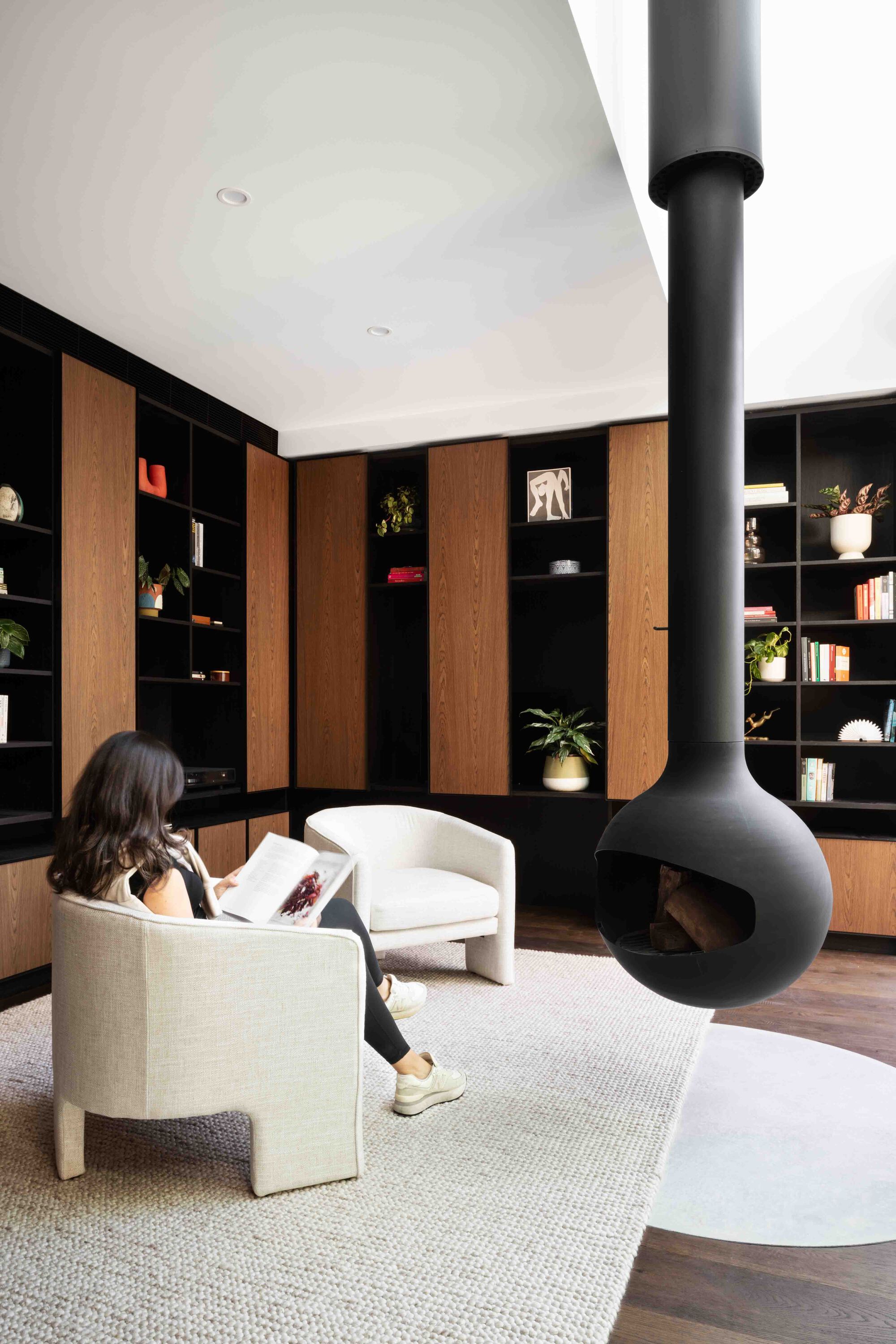 Galeria de Casa Refúgio Industrial / Studio Parisi Architects - 6