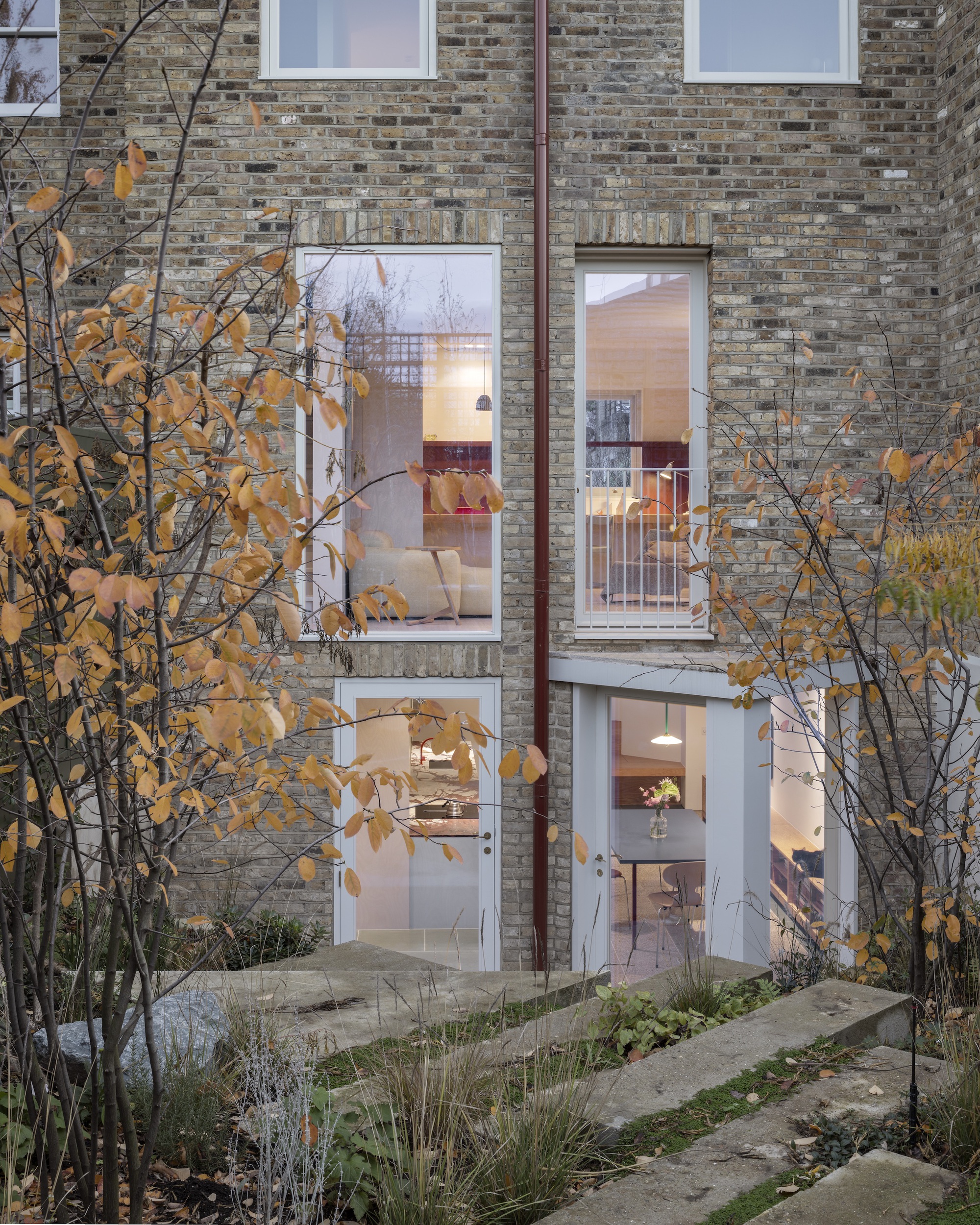 Galeria de Casa RAW / O'Sullivan Skoufoglou Architects - 24