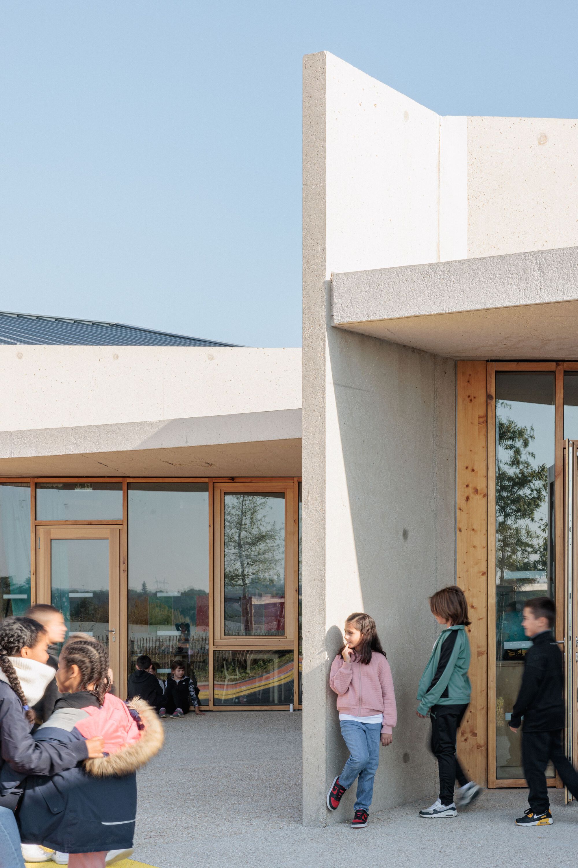 Gallery of Claudine Hermann School / SAM architecture - 13