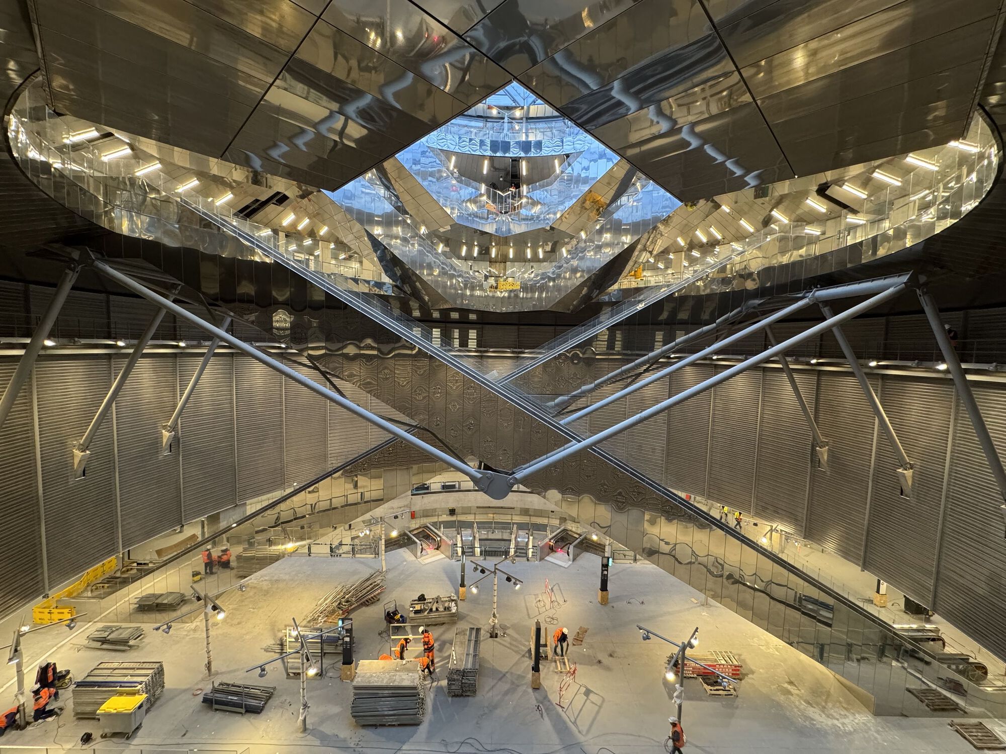 Gallery of Villejuif Gustave Roussy Station / Dominique Perrault ...