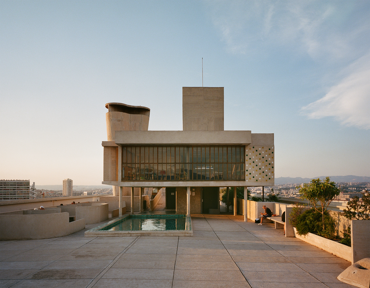 Gallery of Designing for Density: How Modernist Principles Continue to ...
