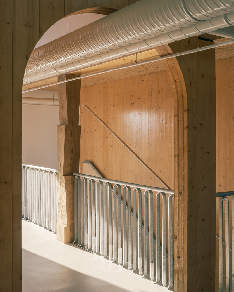 Gallery of M.I.N.E. Digital Practices and Multi-Use Space / Guillaume Ramillien Architecture - 14