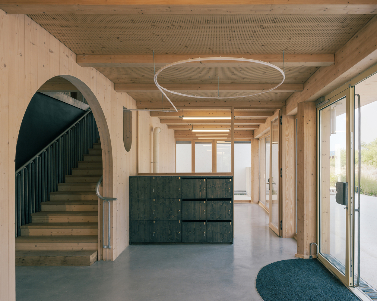 Gallery of M.I.N.E. Digital Practices and Multi-Use Space / Guillaume Ramillien Architecture - 3