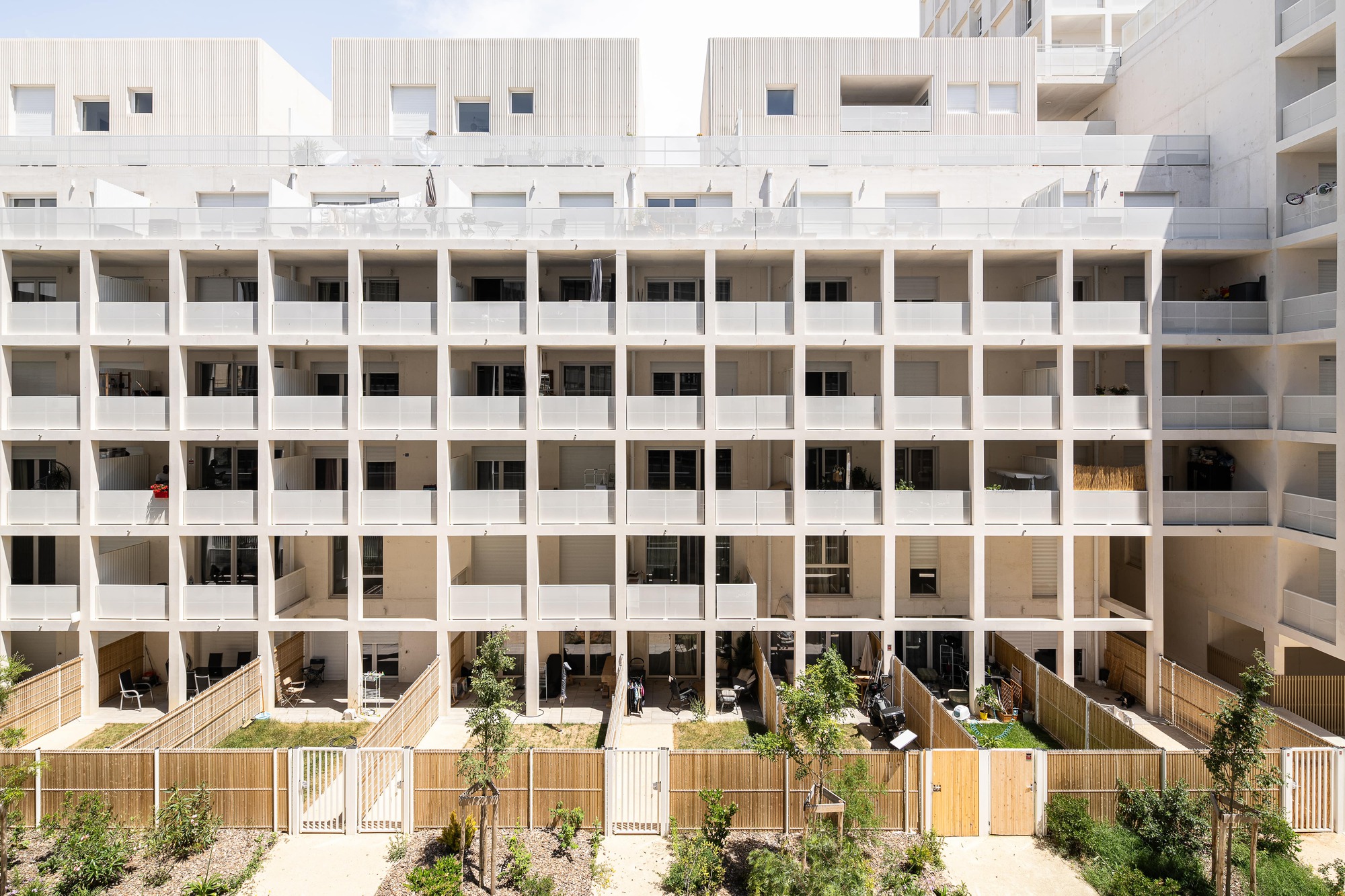 Alpha XXL Mediterranean Mixed Block / Rémy MARCIANO architecte | ArchDaily