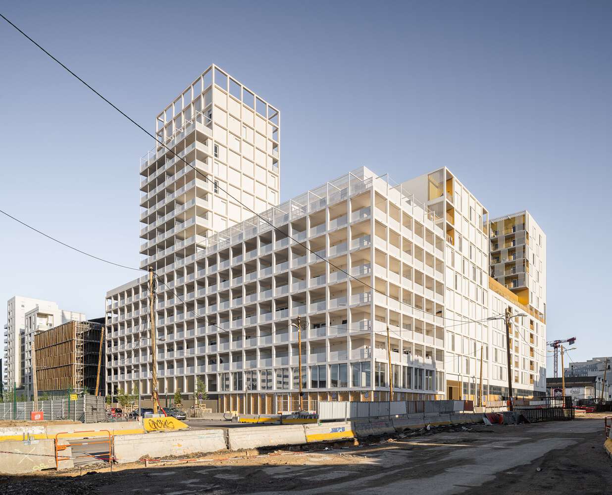 Gallery of Alpha XXL Mediterranean Mixed Block / Rémy MARCIANO ...