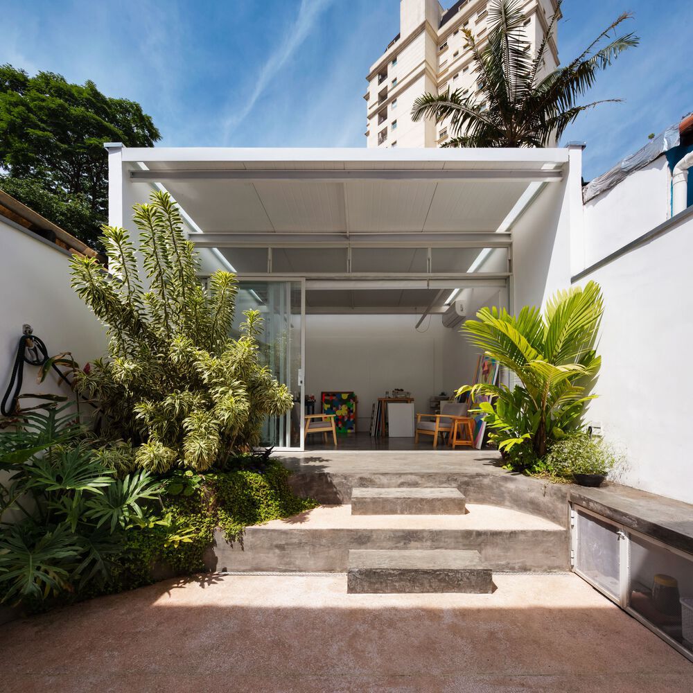 Gallery of Artist Studios and Creative Workspaces: 8 Latin American Projects that Blend Work ...