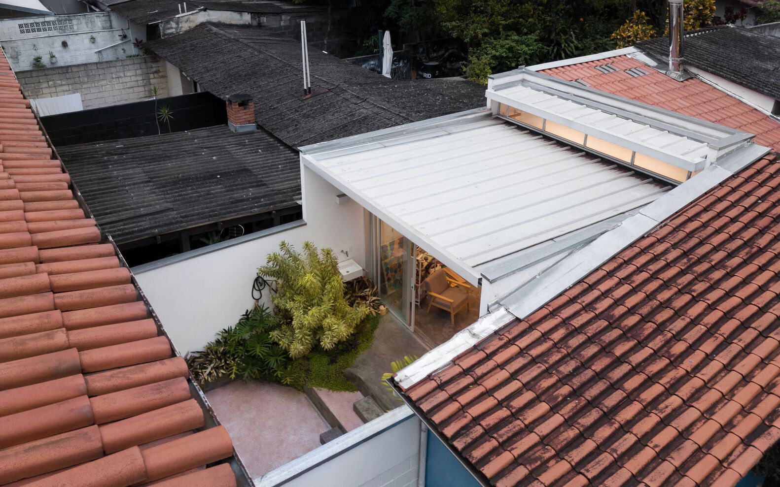Gallery of Artist Studios and Creative Workspaces: 8 Latin American ...