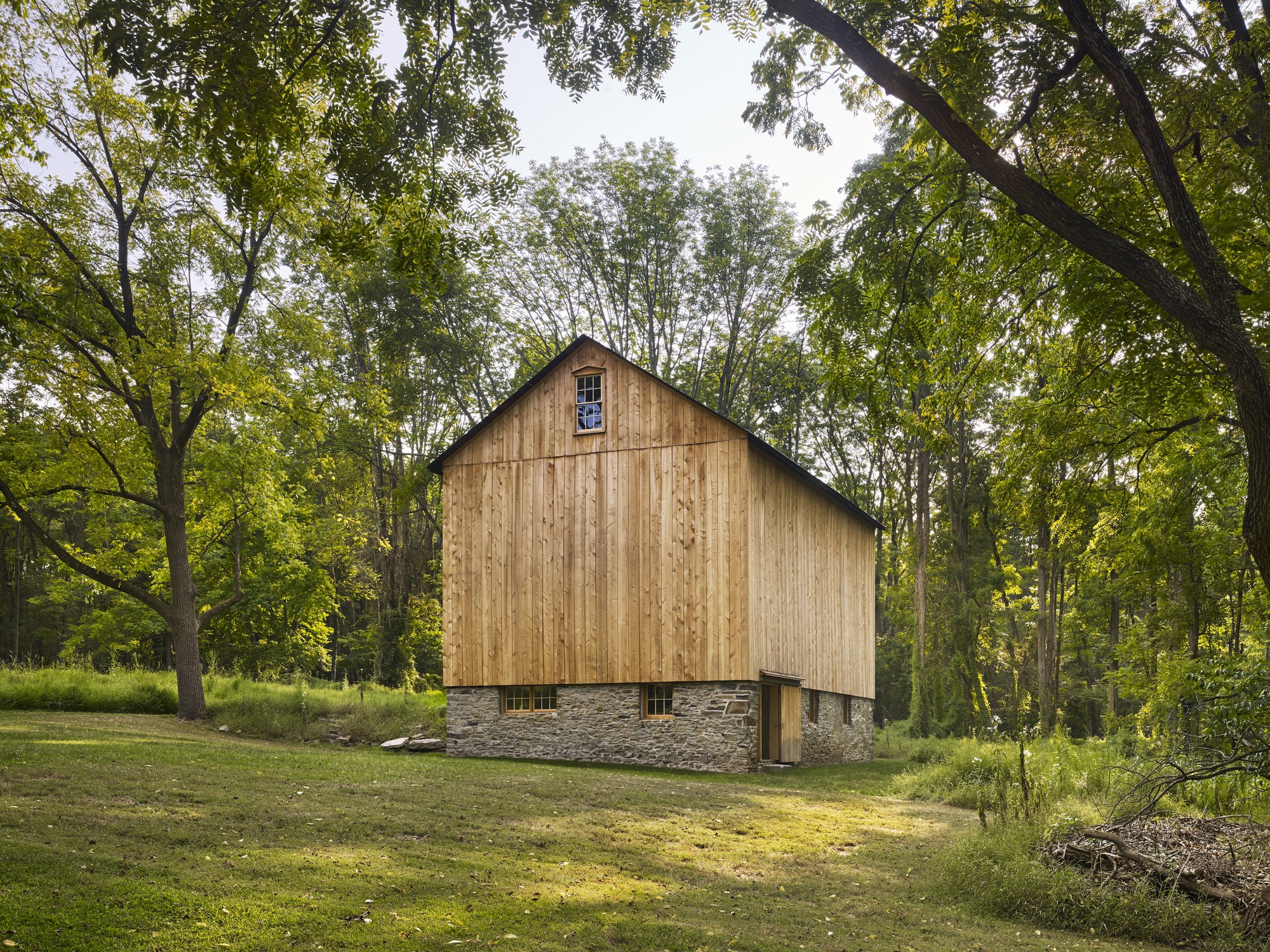 Gallery of Barn at Windover / Material Design Build - 4