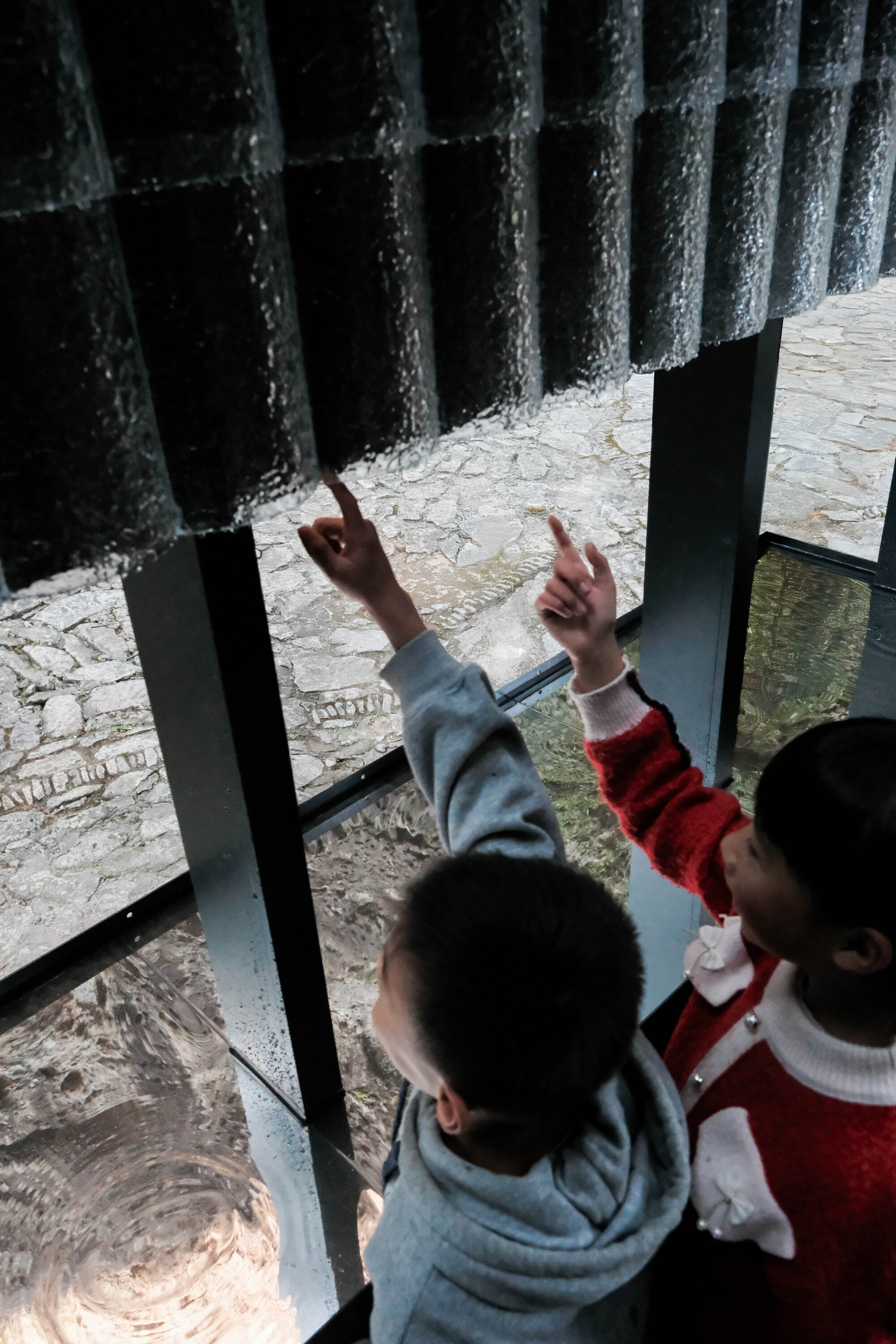 Gallery of Drop-Stop Pavilion / aptdotapt - 22